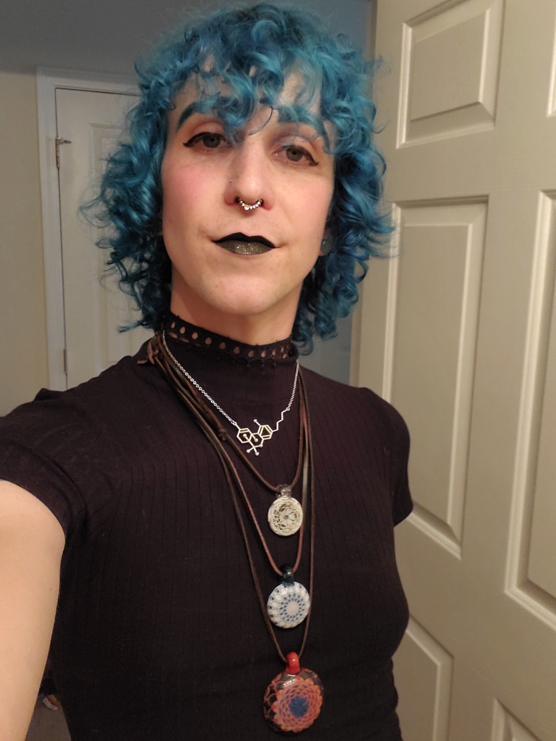 Hello gorgeous and valid people! | Scrolller