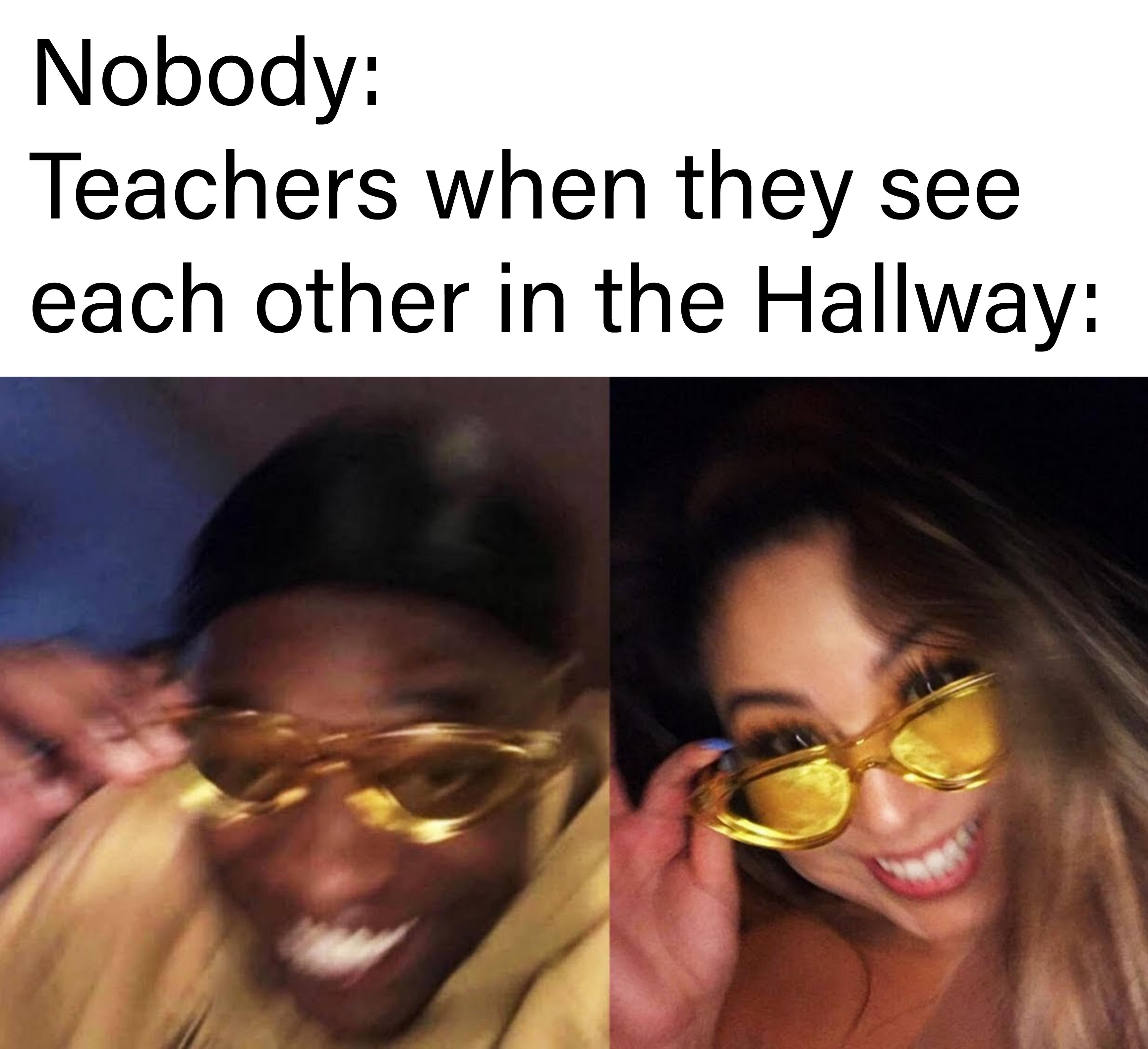 Hello Hello how's your day? | Scrolller