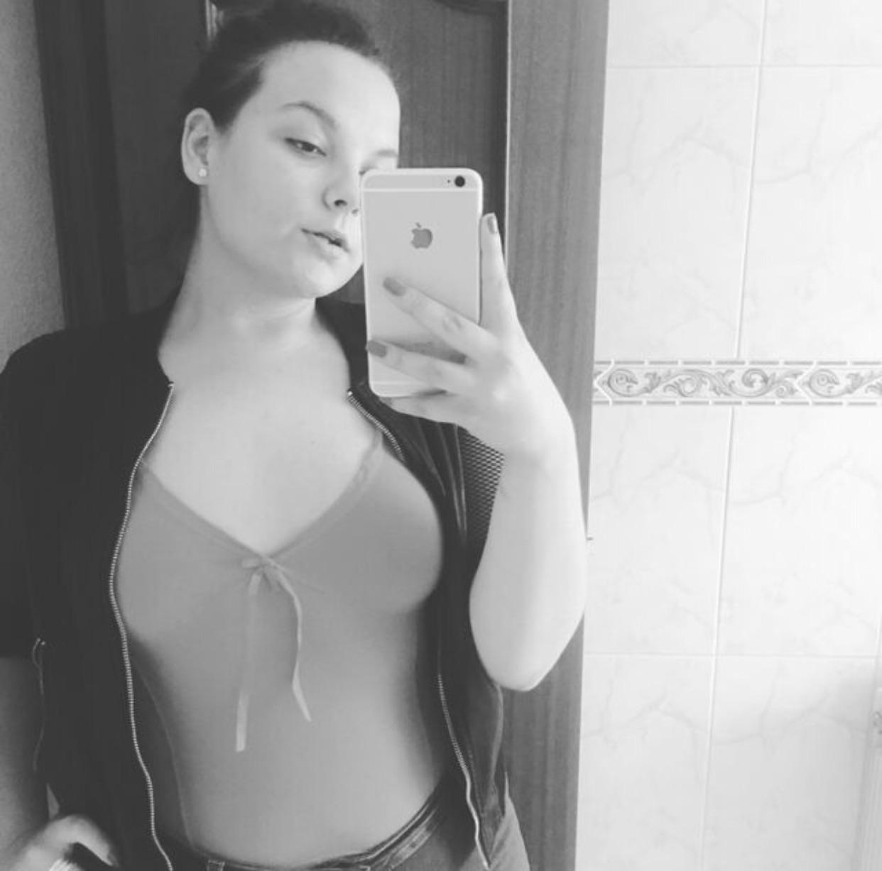 Hello people | Scrolller