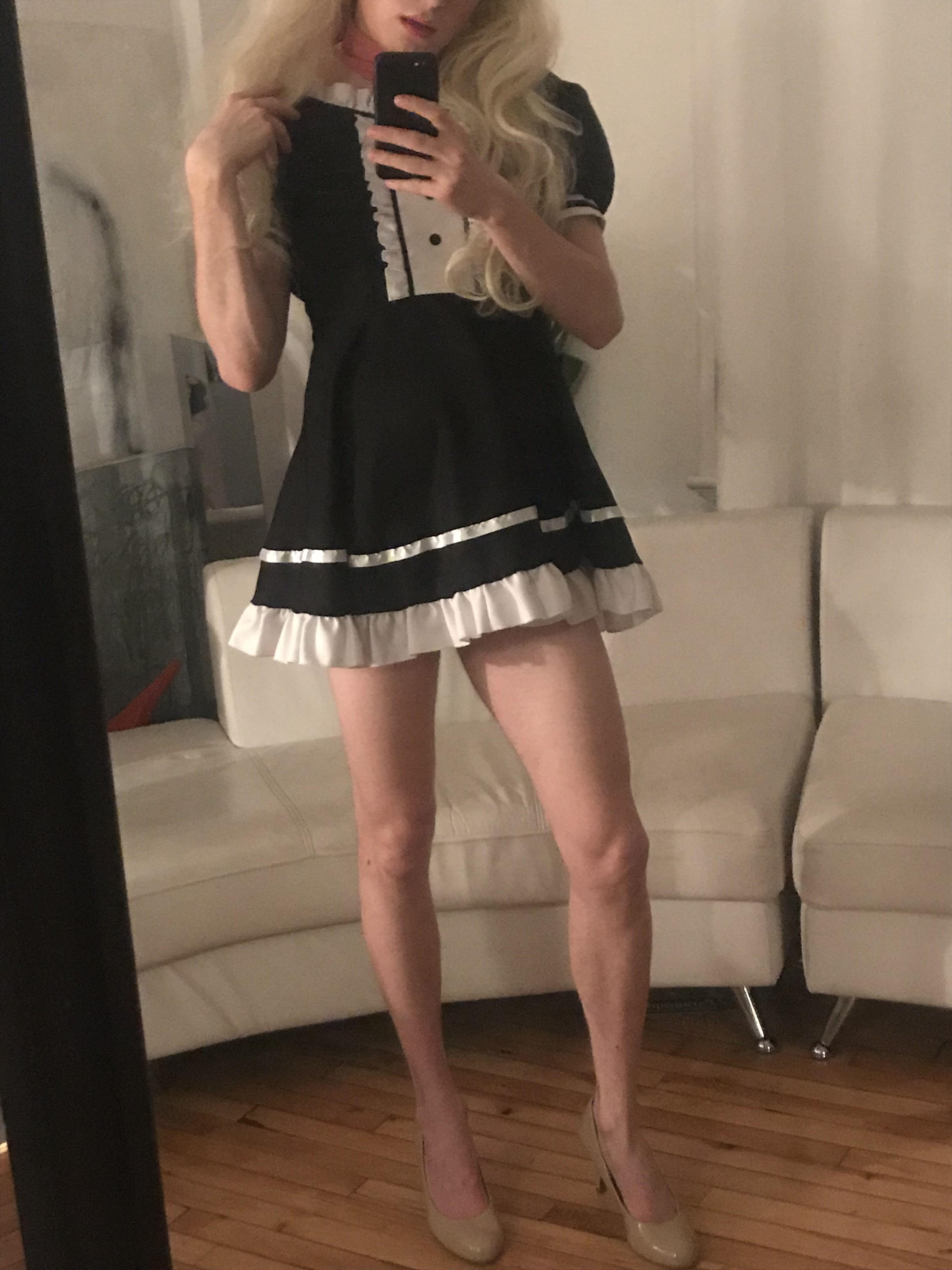 Maid service, anyone? 💁🏼‍♀️ | Scrolller
