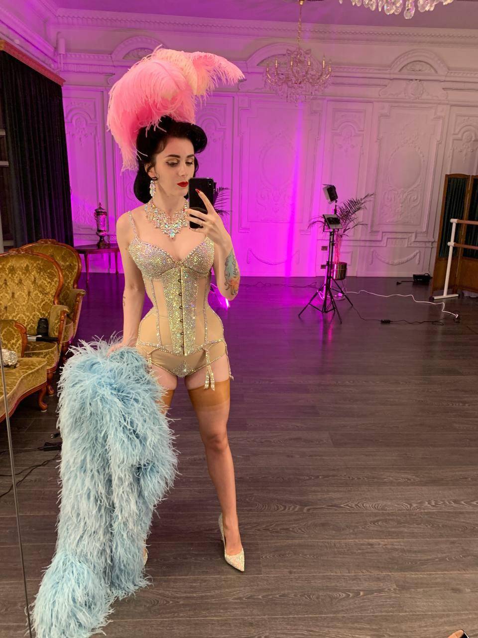 Stage persona | Scrolller