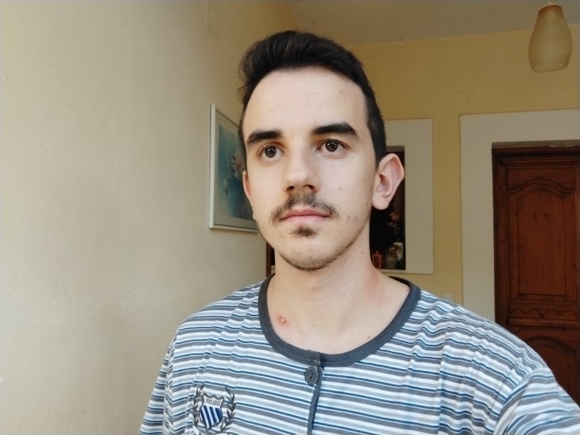 Helloooo | Scrolller