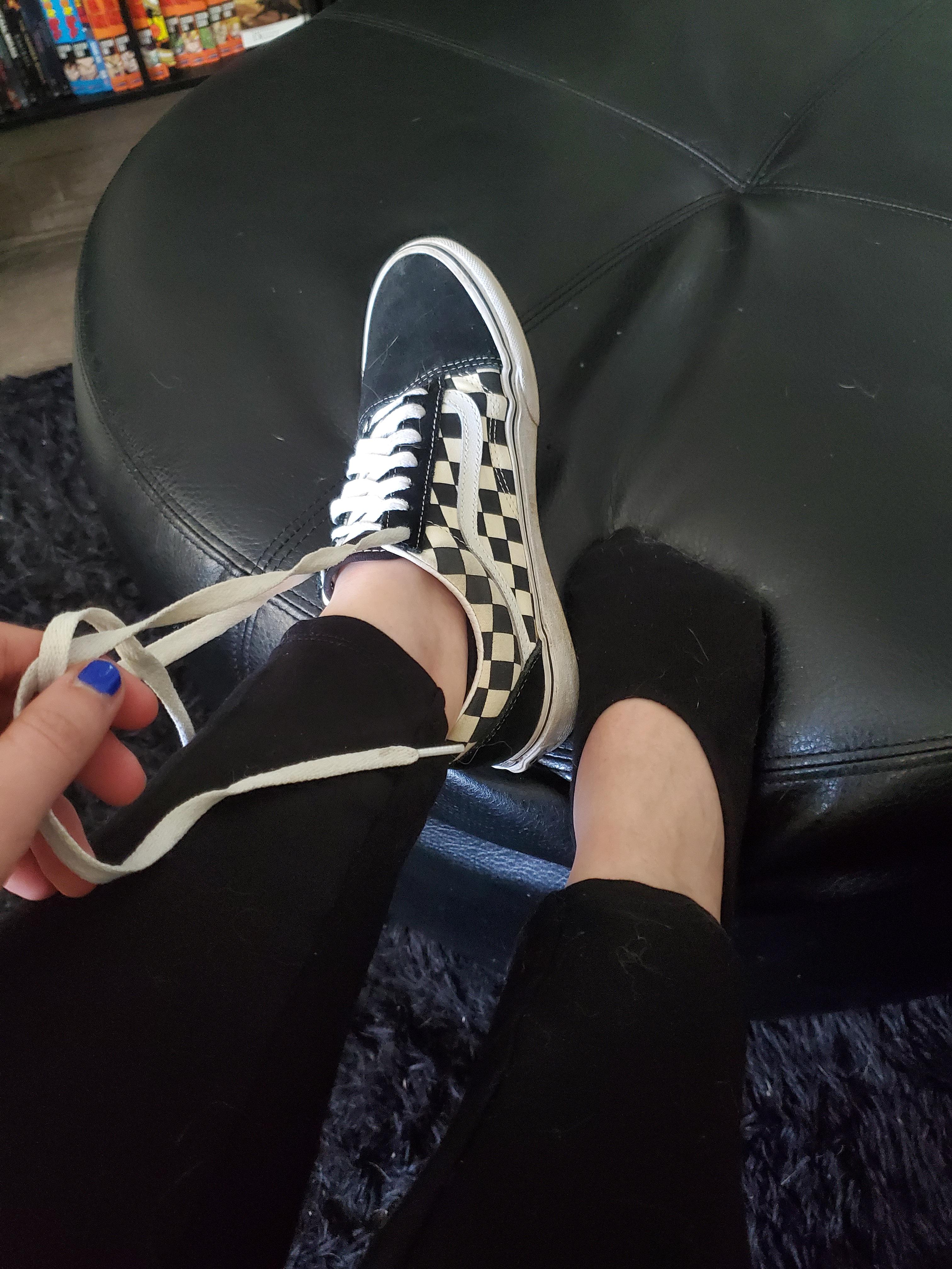 Help me take off my vans? | Scrolller