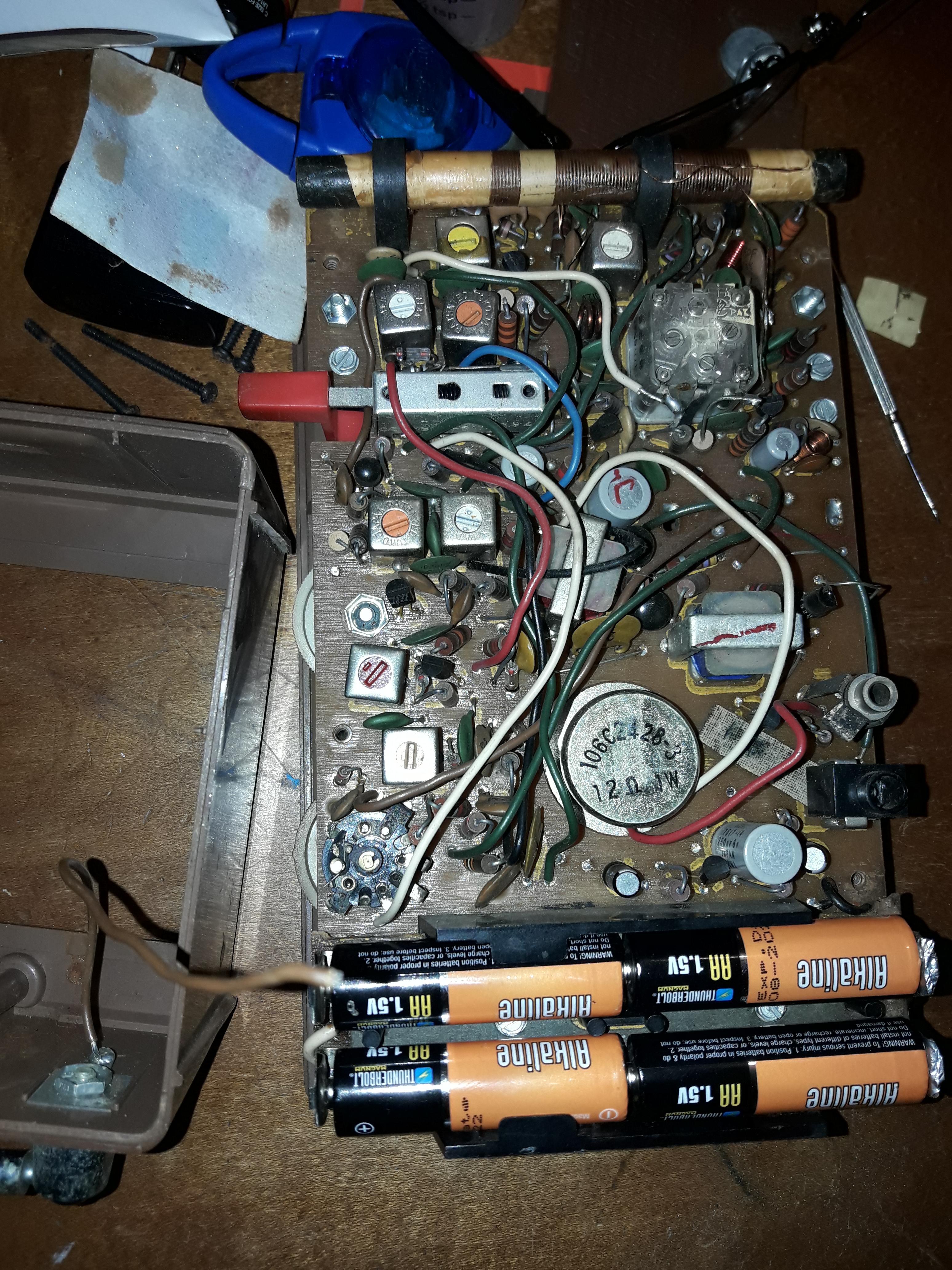 Help reconnecting antenna wire? | Scrolller