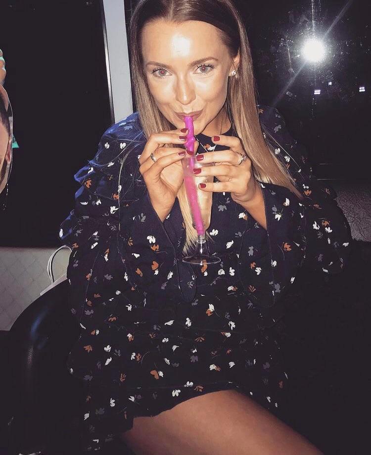 Hen night | Scrolller