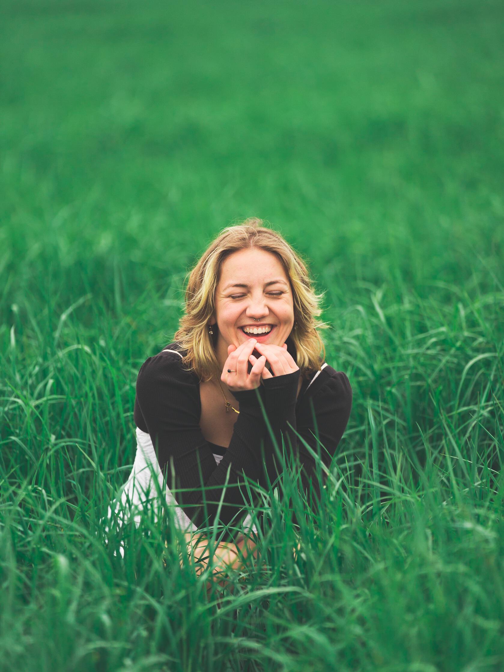 Her Smile [Sony A7iii + G Master 70-200mm 2.8] | Scrolller