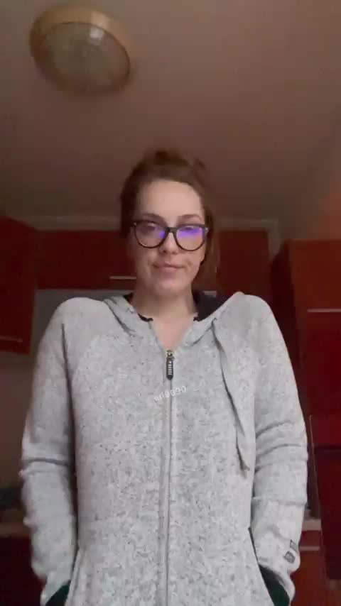 The reveal 👀 | Scrolller