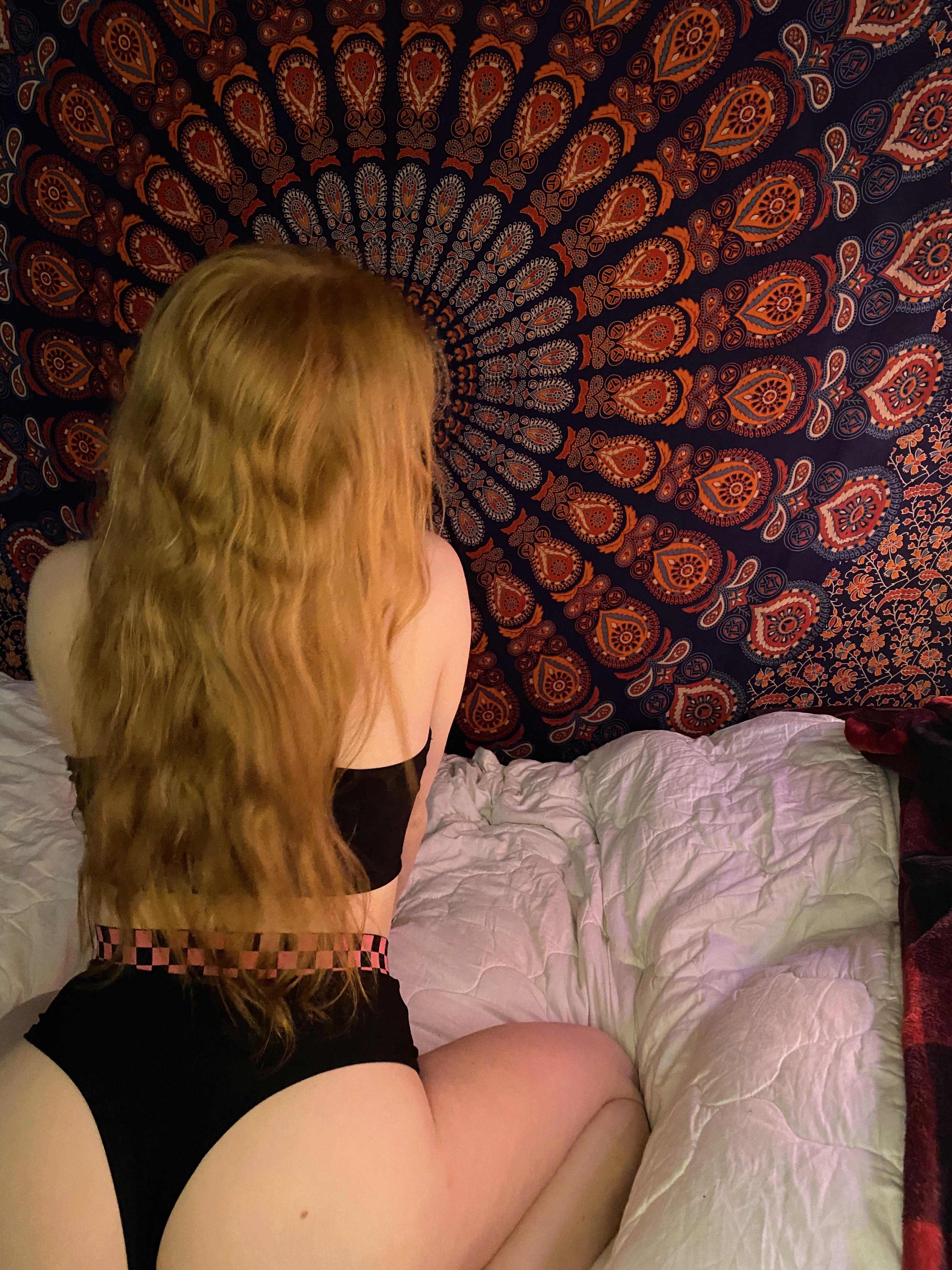 here to fulfill your redhead fetish😚🍓 | Scrolller