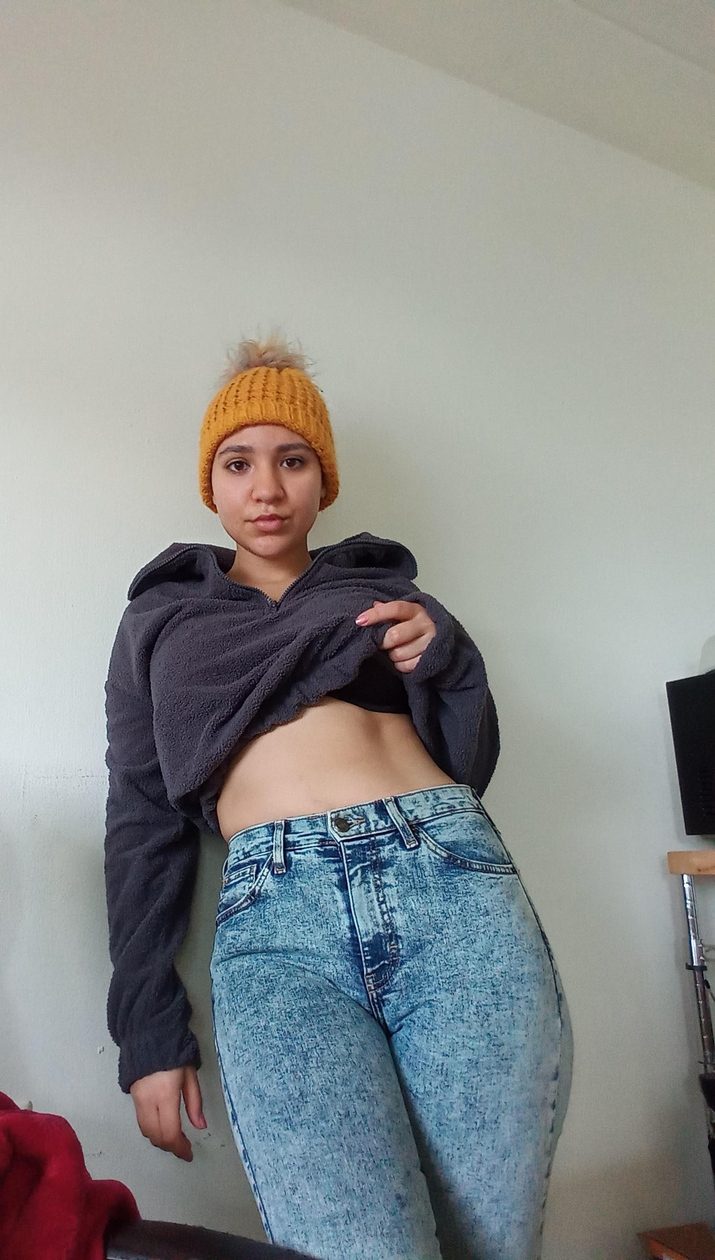 Hey babes | Scrolller