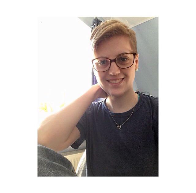 hey, do I pass? | Scrolller