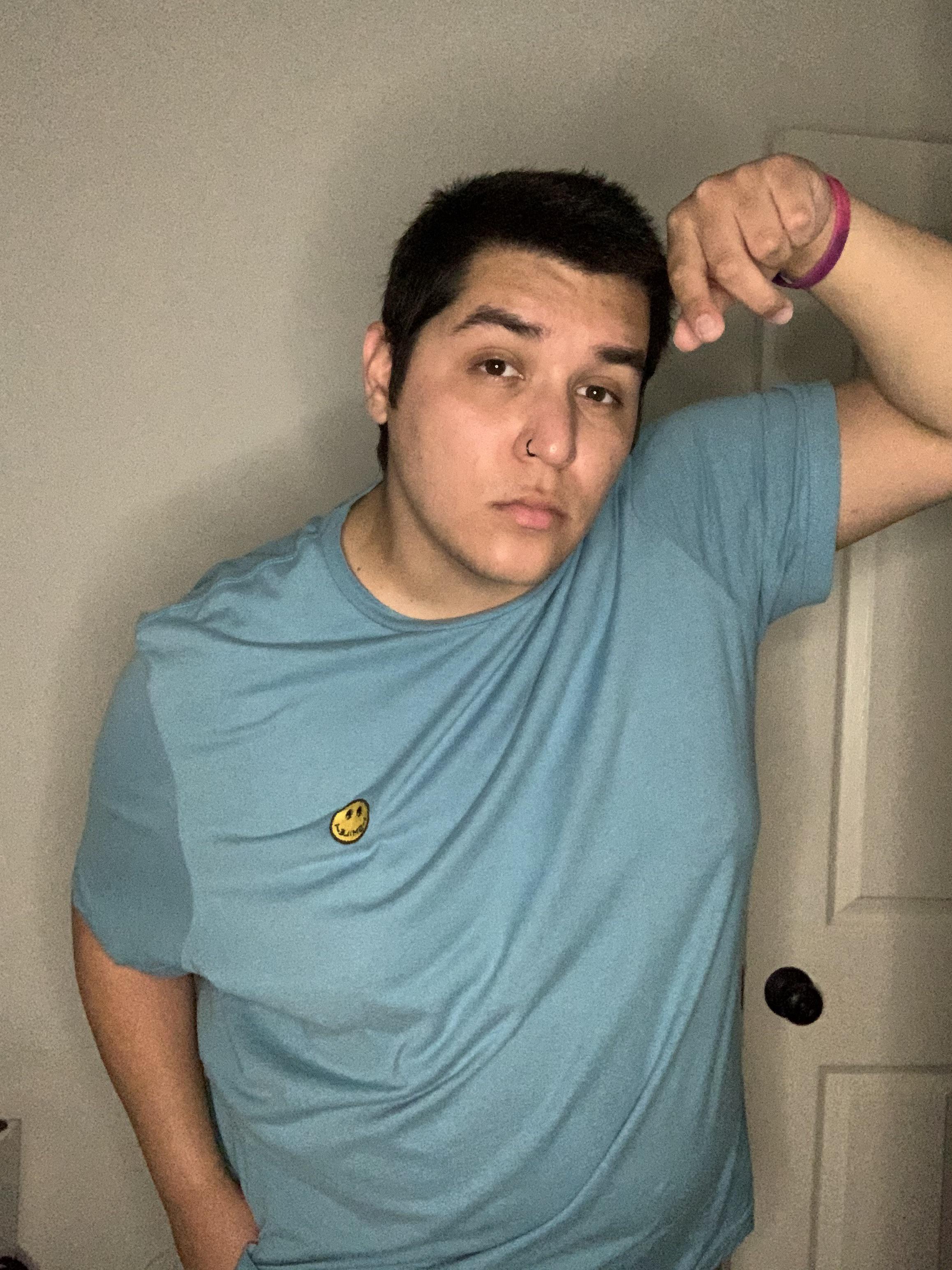 Hey guys! | Scrolller