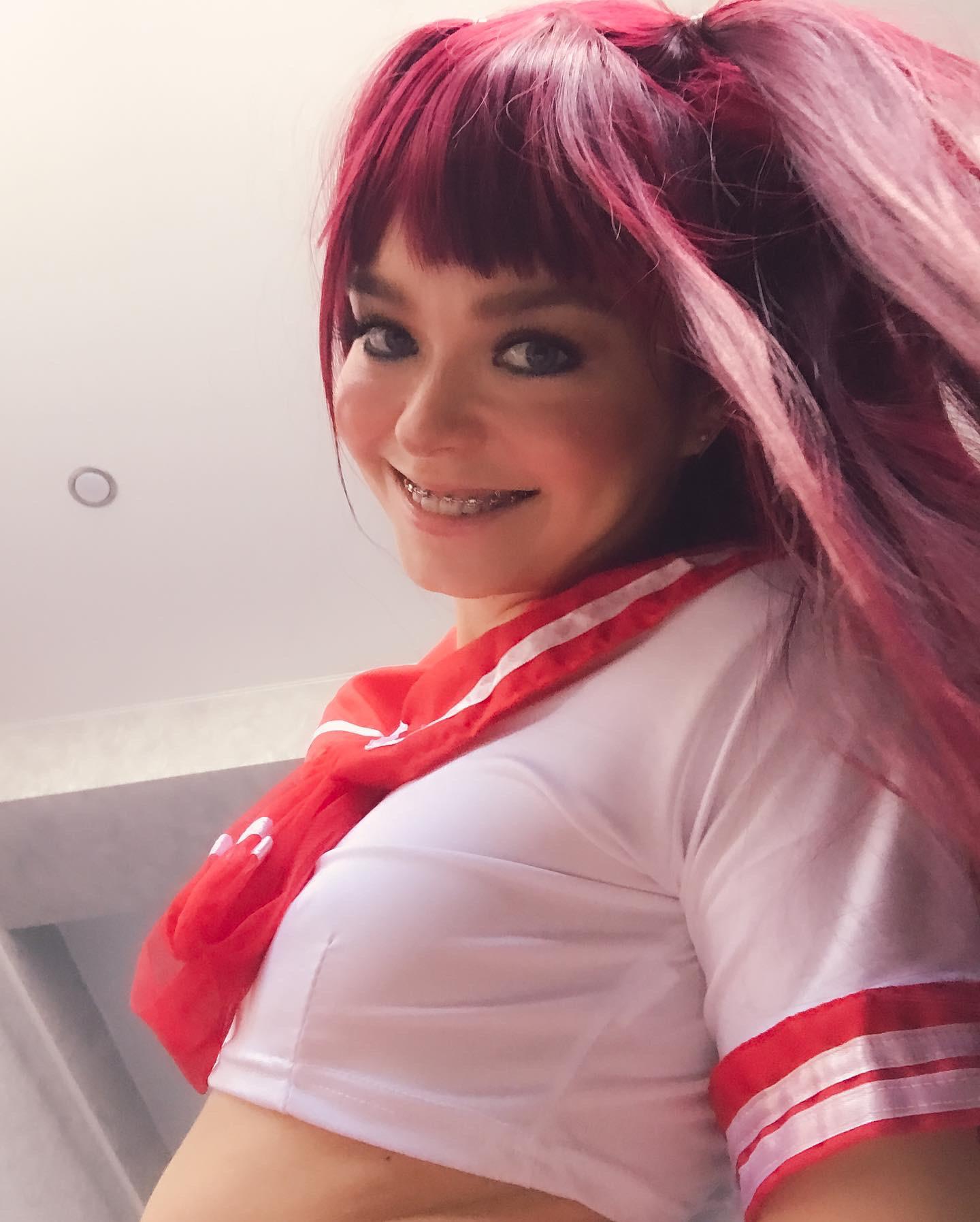 Hey ️ I’m Nataly Booo🍑 | Scrolller