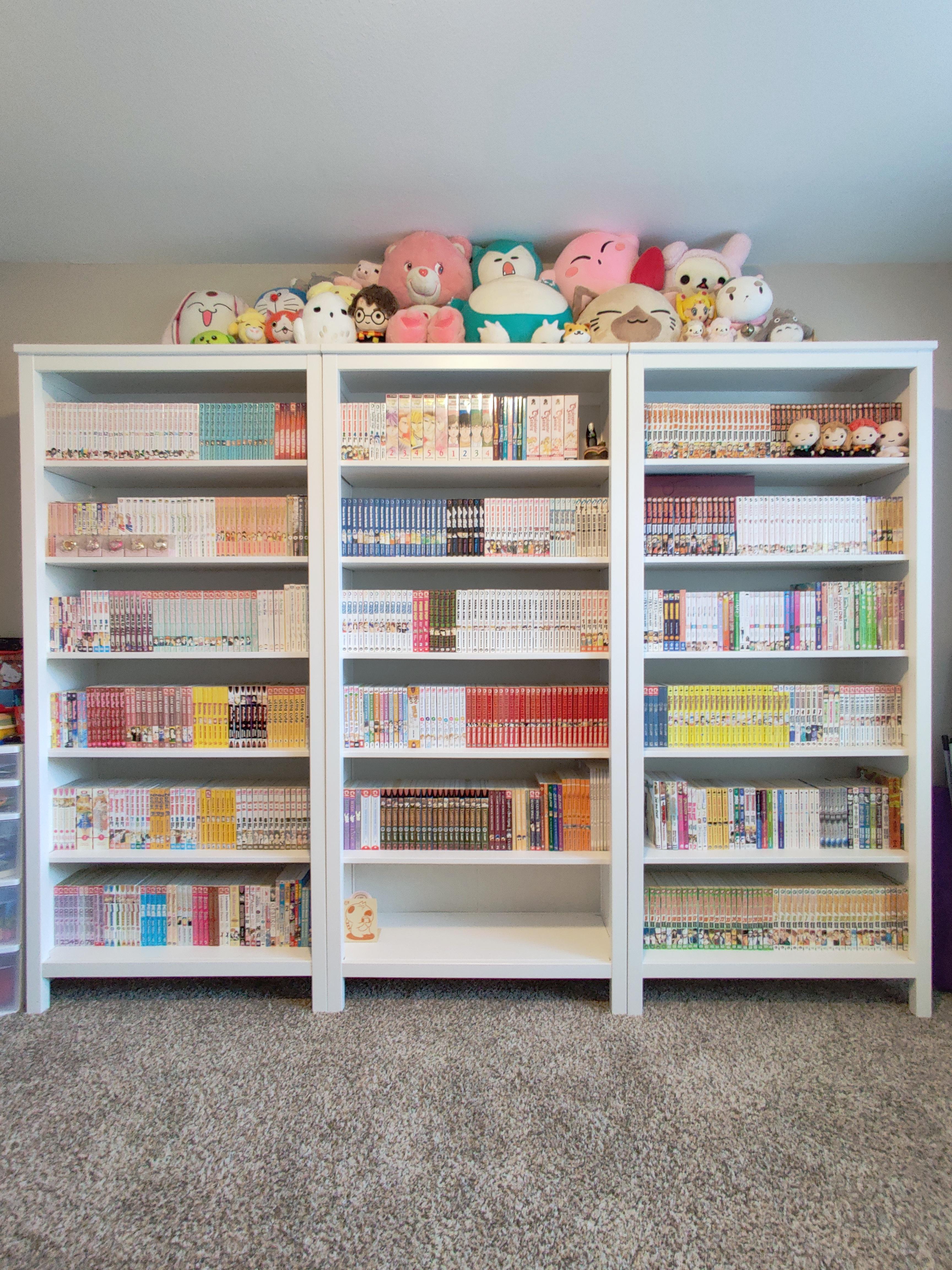 Hey! Long time lurker here. Finally organized my collection and decided to share! Manga count ...