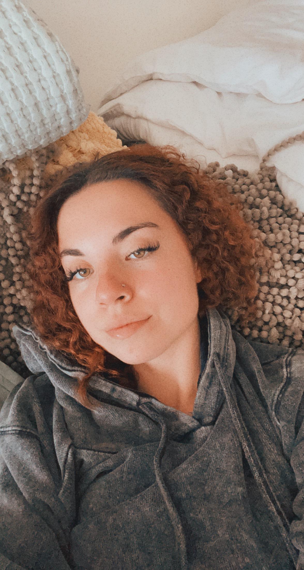 Hey👅 message me | Scrolller