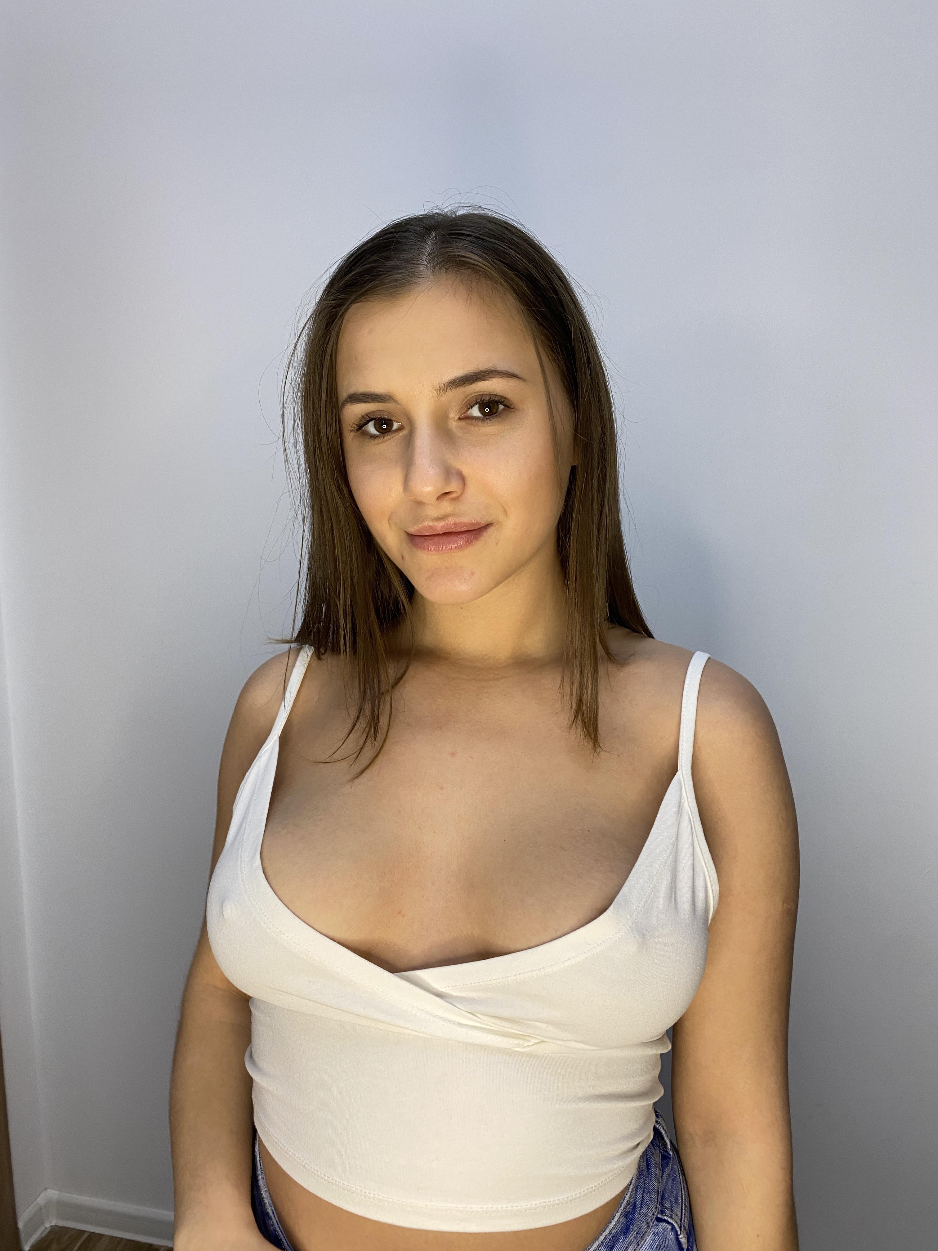 Hey there | Scrolller