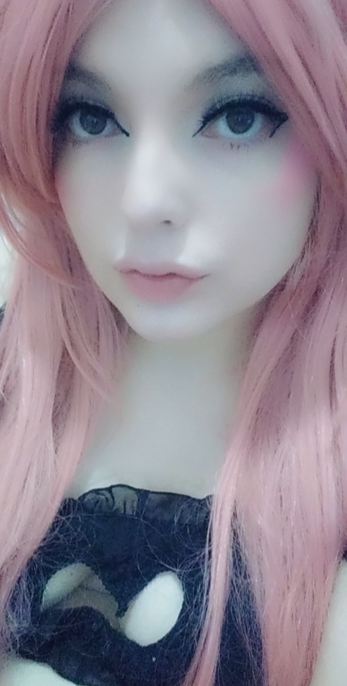 hey there boys ;) 💖 | Scrolller