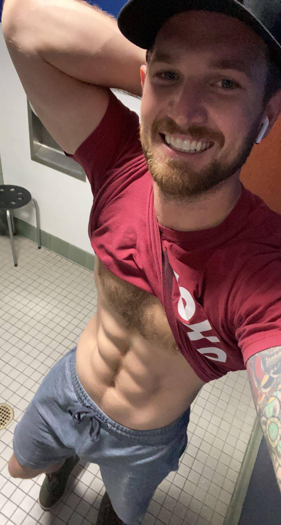 Feeling that pump🤤 | Scrolller