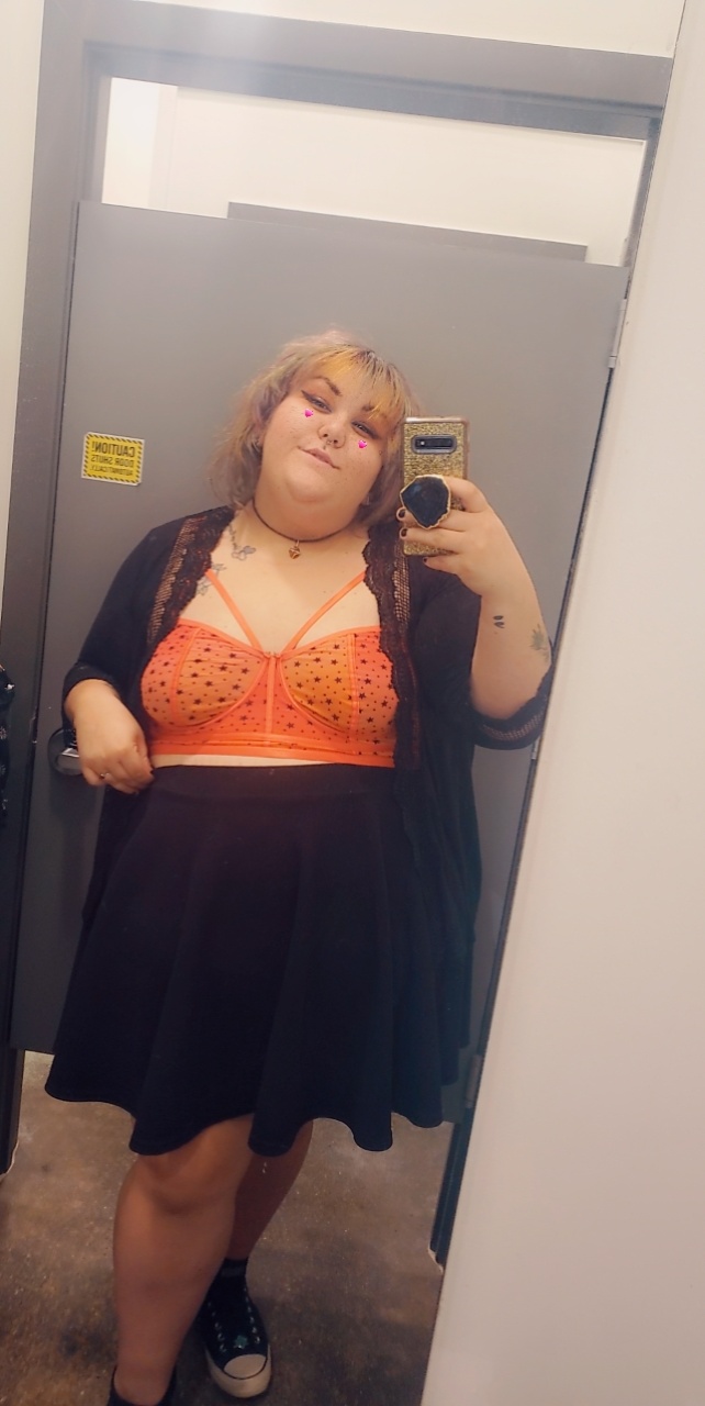 Heyo 😌 | Scrolller