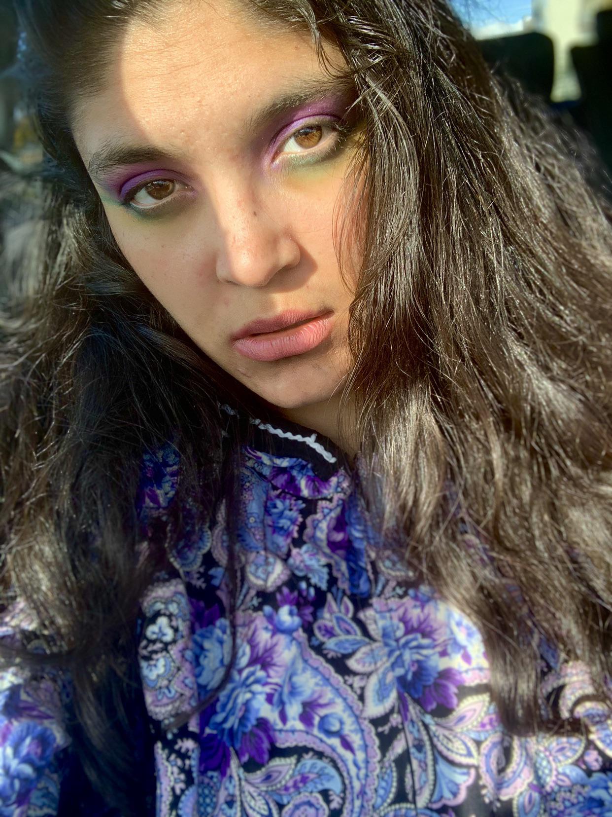 Hi from Alaska. | Scrolller