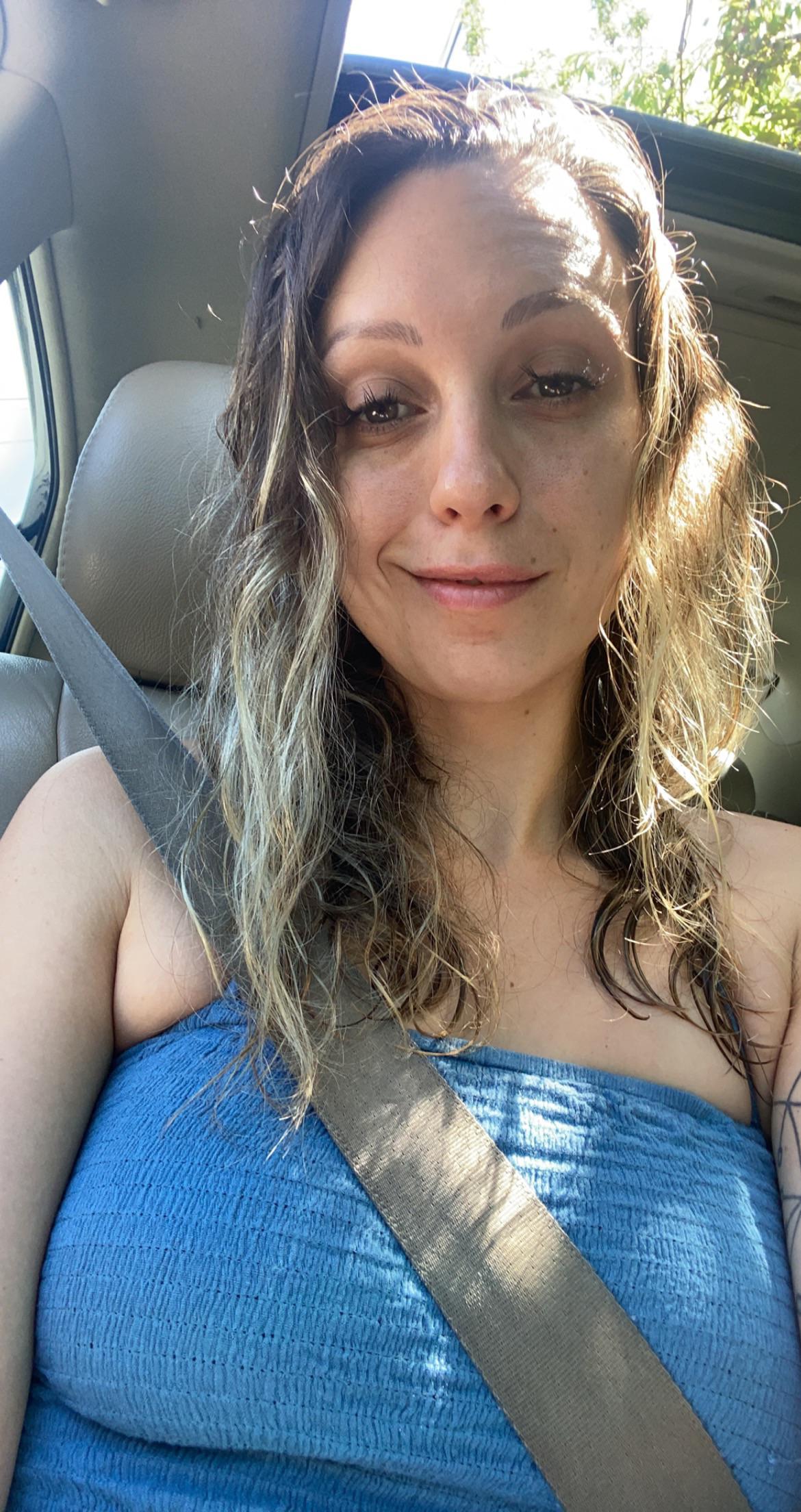 Hi guys, Jade Nile here. I’m not retired, at all. Request me with your favorite companies 💜 ...