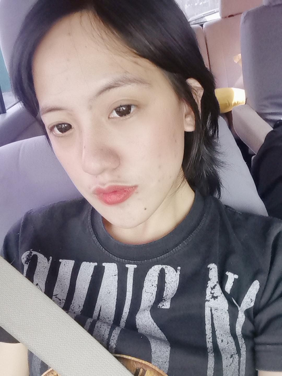 hi hi dearestss 🤍 | Scrolller