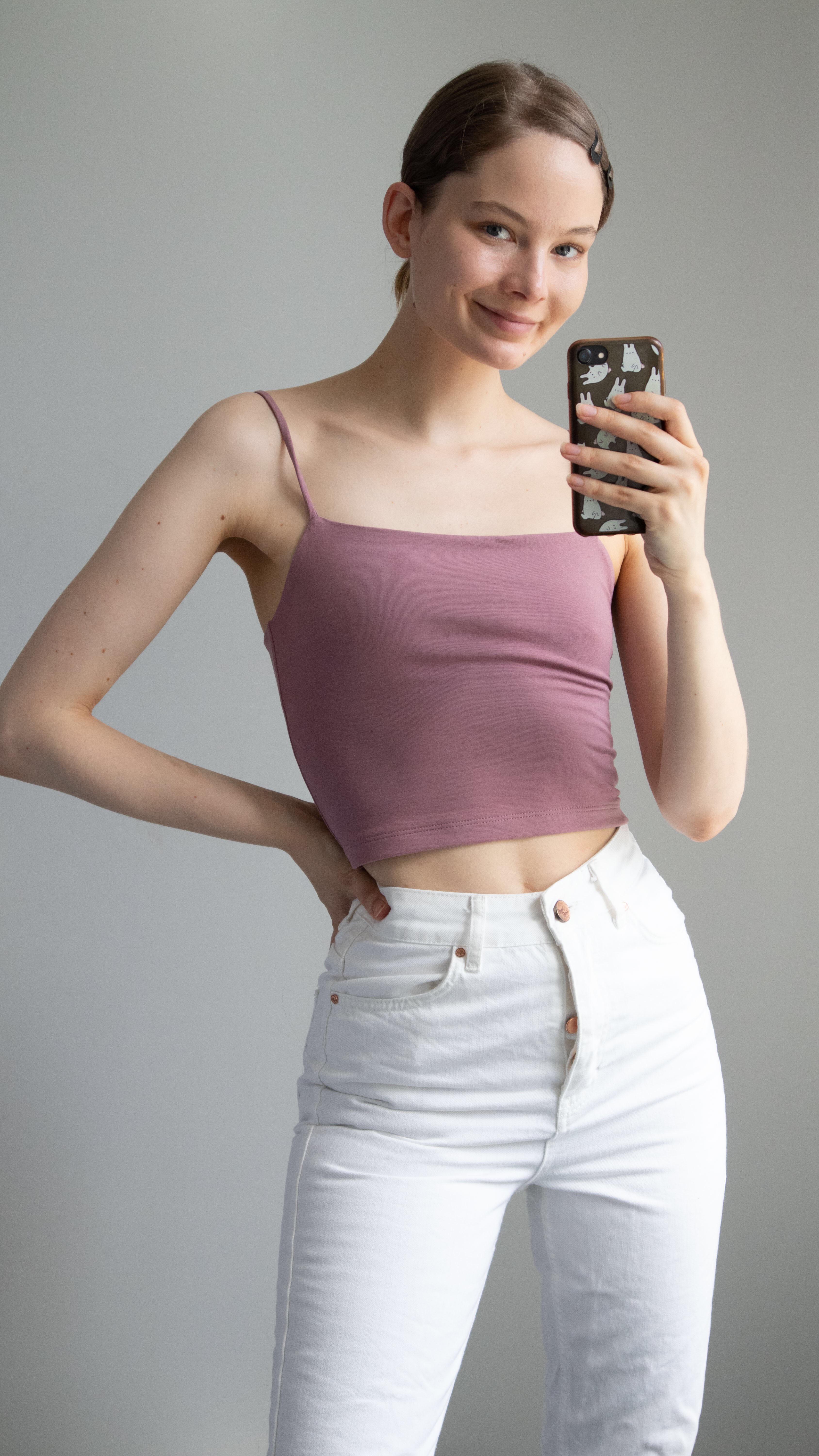 Hi 😊 (over 18) | Scrolller