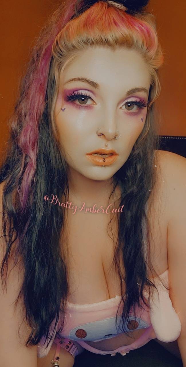 Hi there 😊 | Scrolller