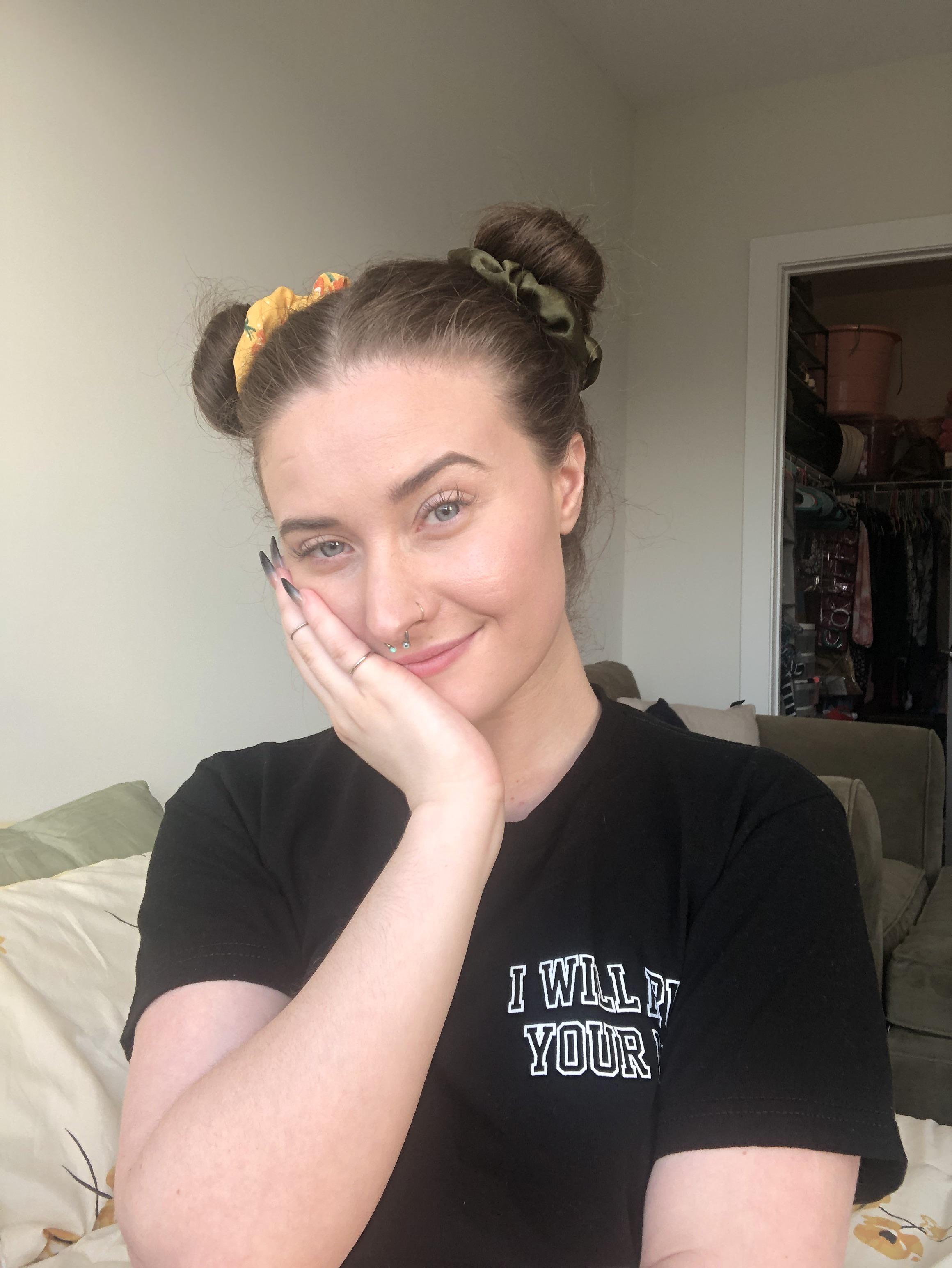 Happy girl | Scrolller