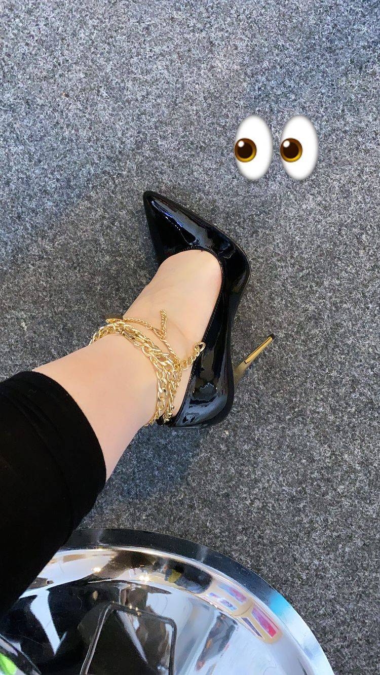 High Heels Preview | Scrolller