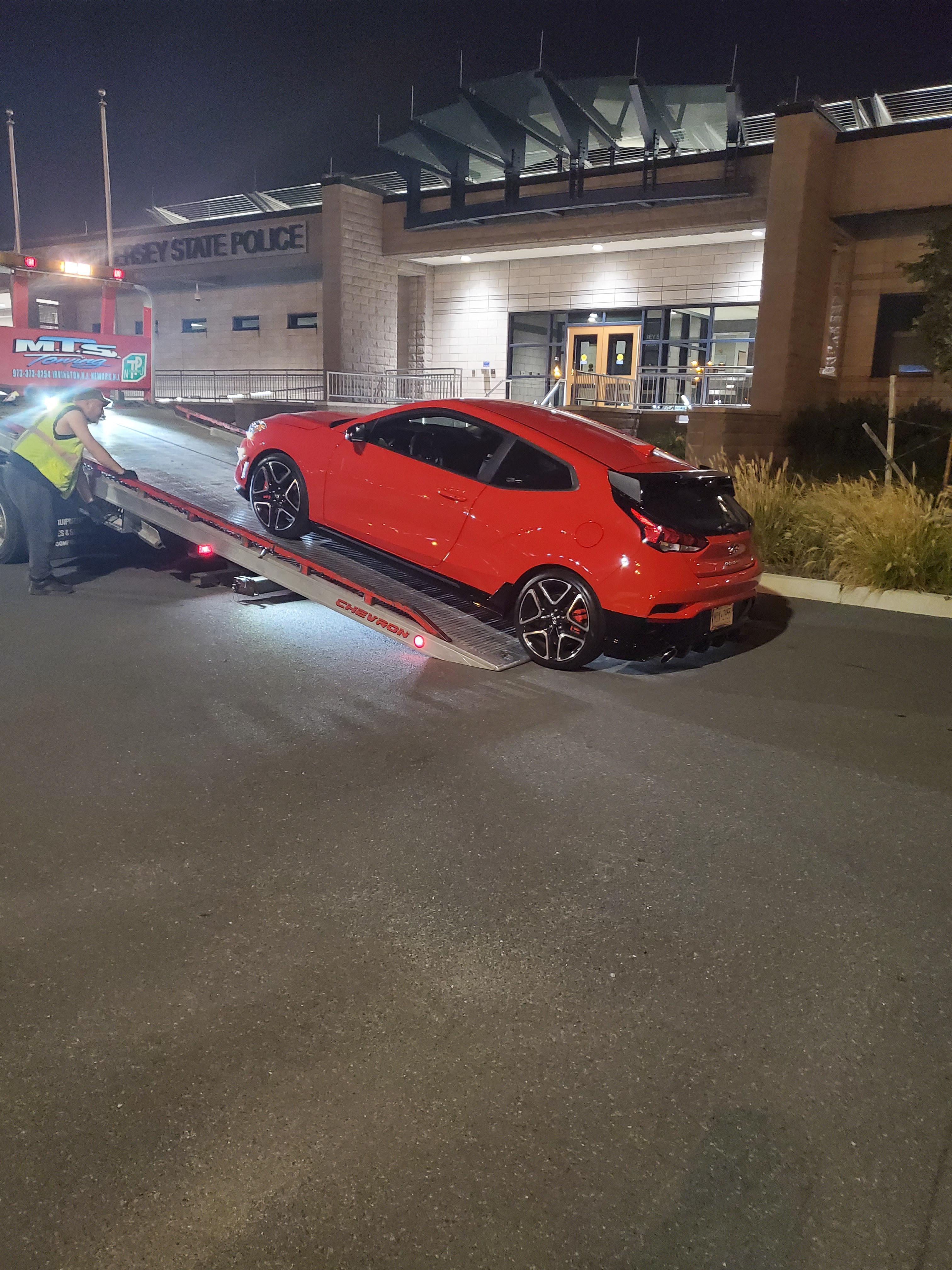 Hit a bad pothole on my way from work :( | Scrolller