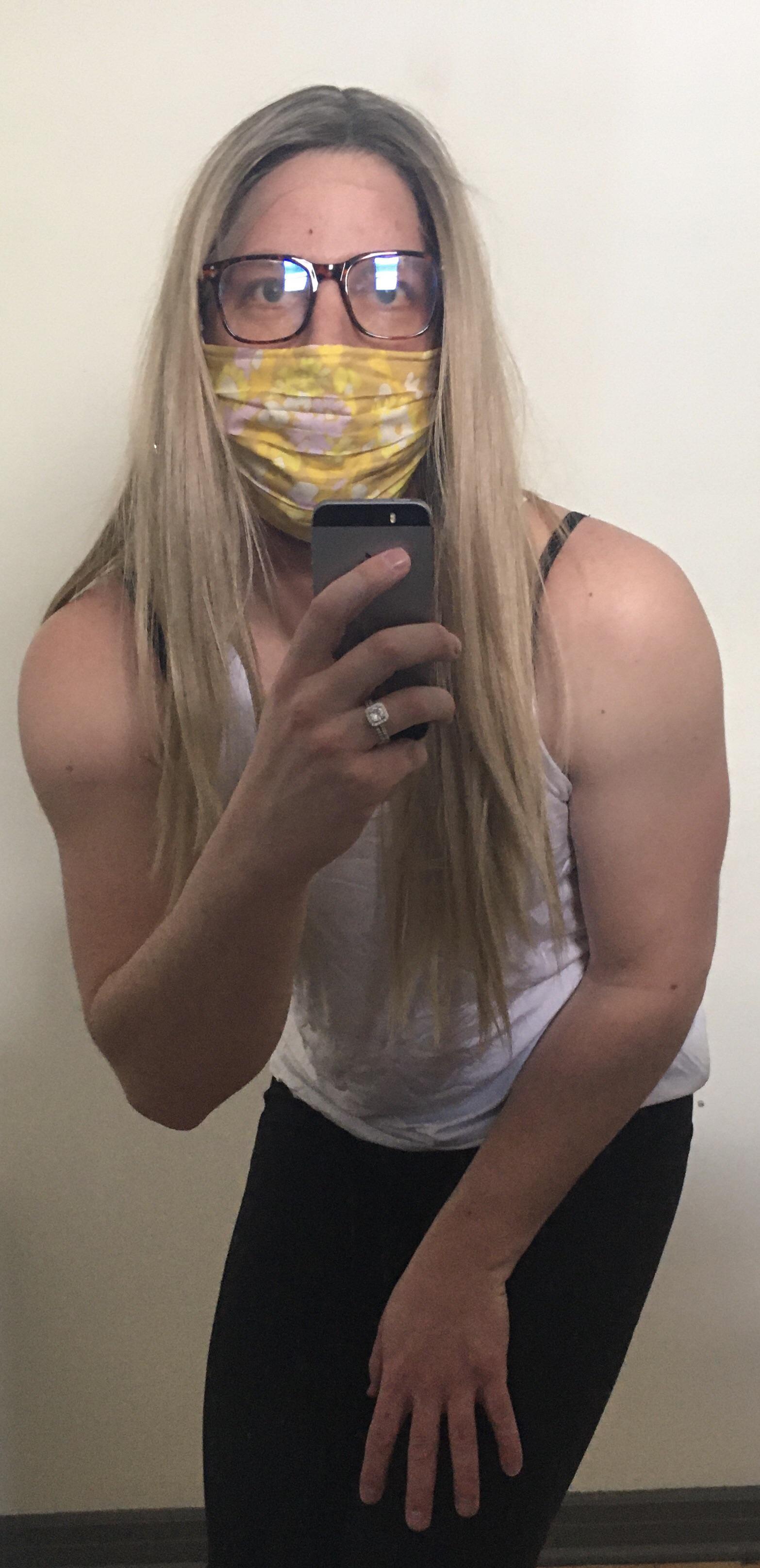 Hit me up Kik: PotentialFem82 | Scrolller