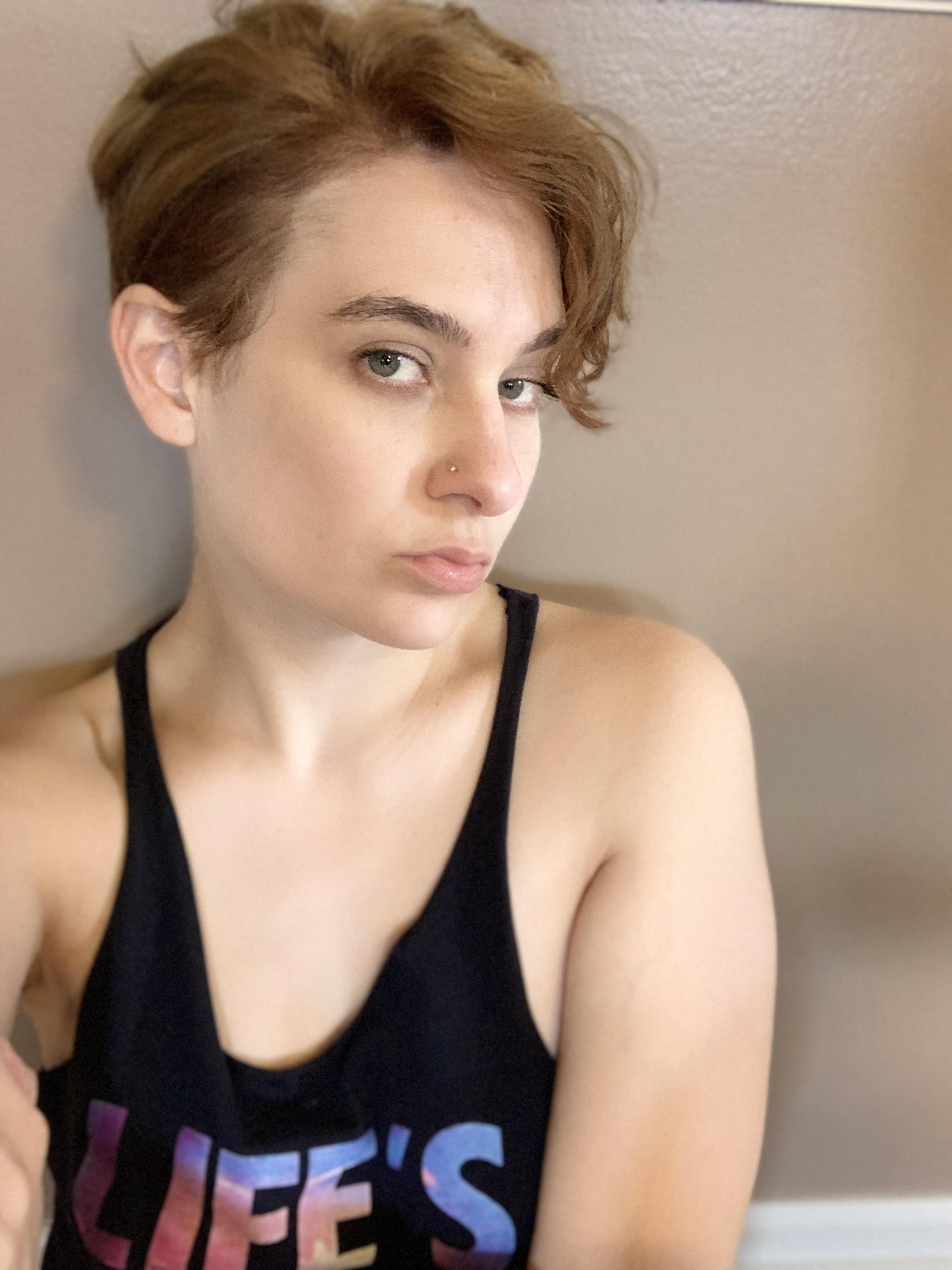 Hiya! First post here 🖤 | Scrolller