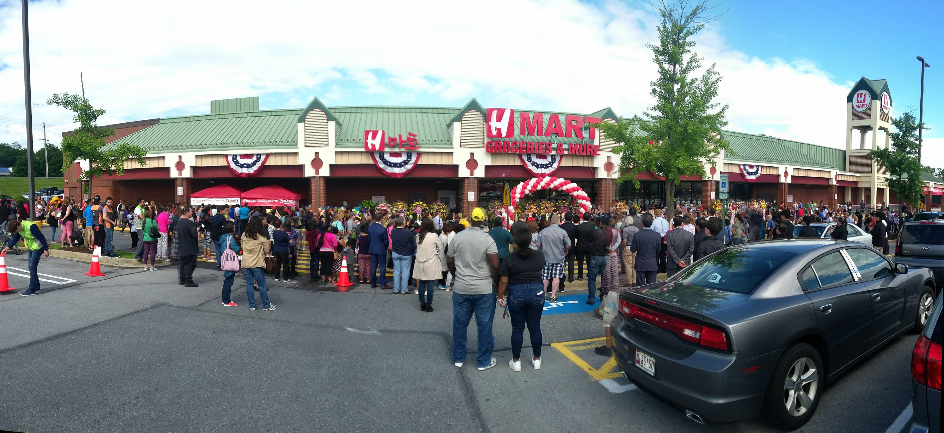 Hmart grand opening | Scrolller