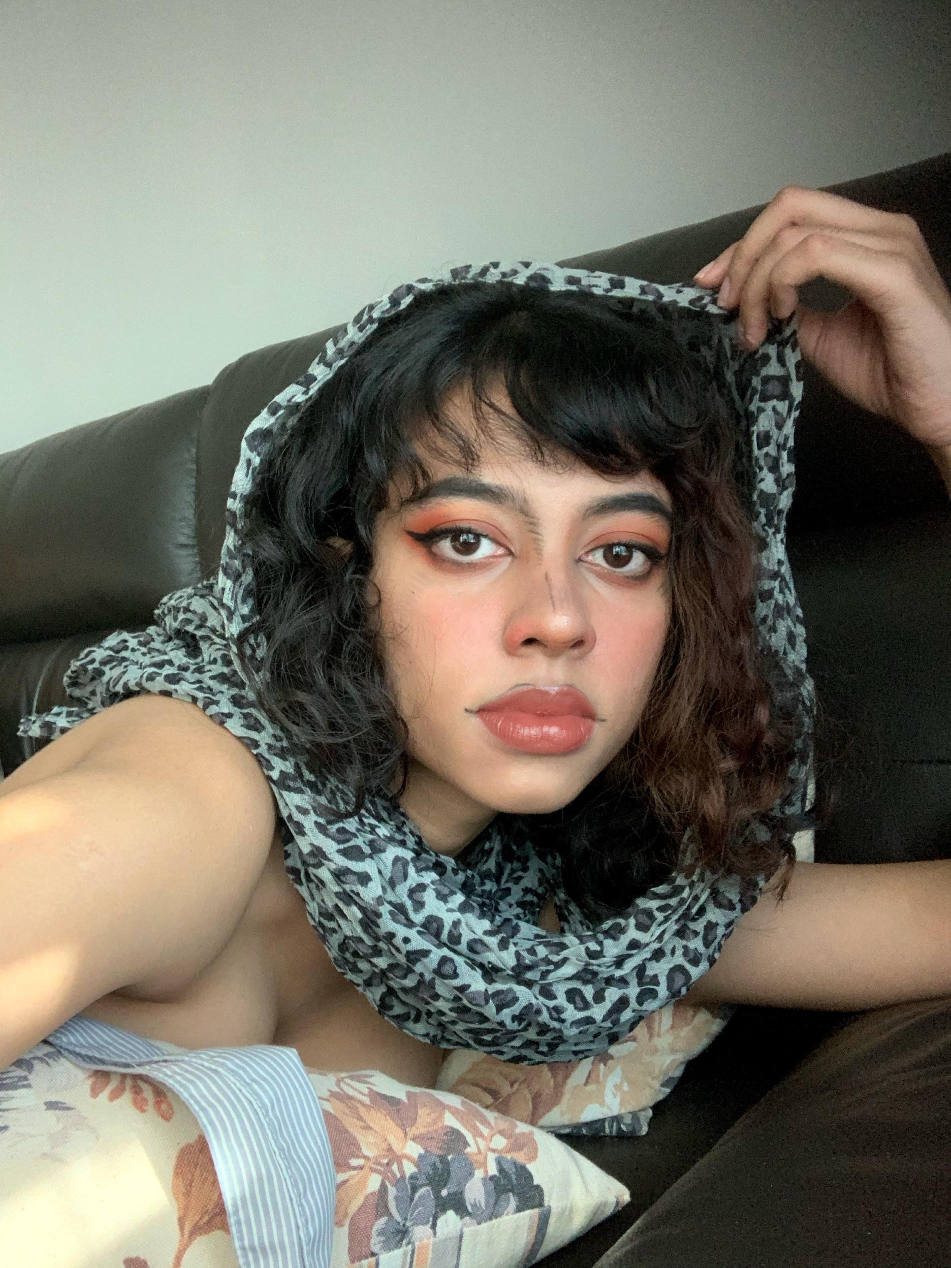 hoejabi :p | Scrolller