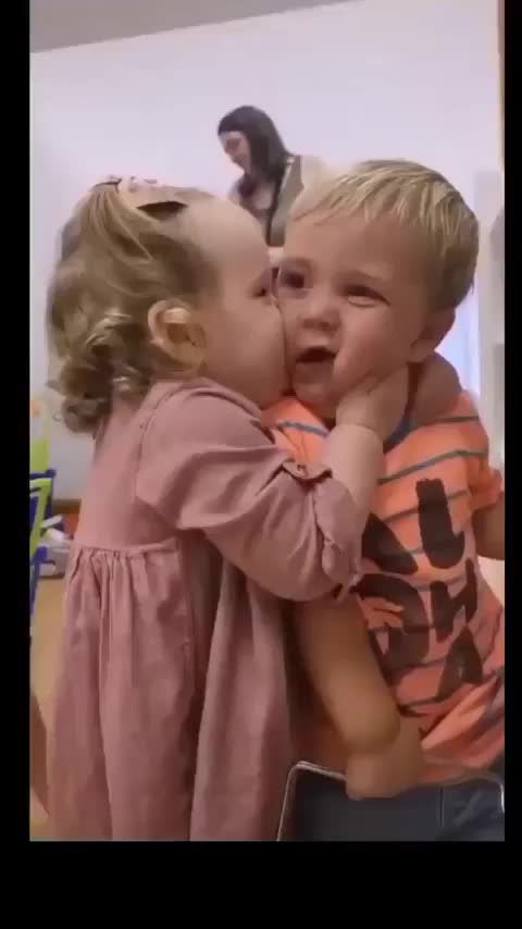 Hold my juice box, I'm busy | Scrolller