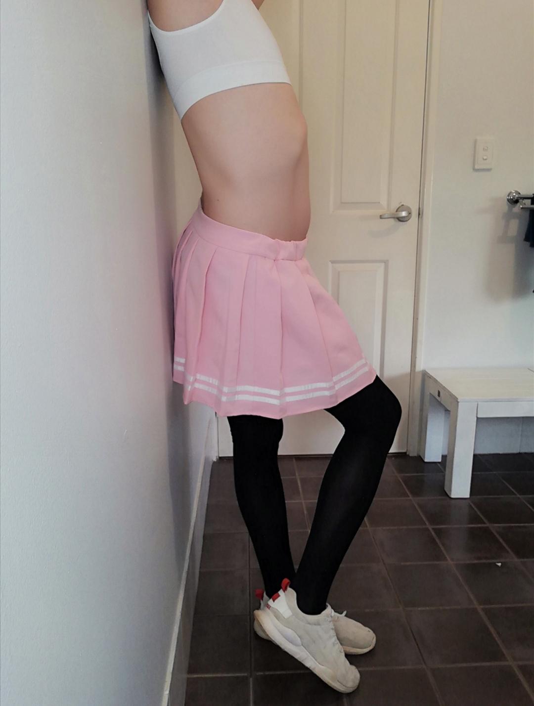 Holding up the wall | Scrolller