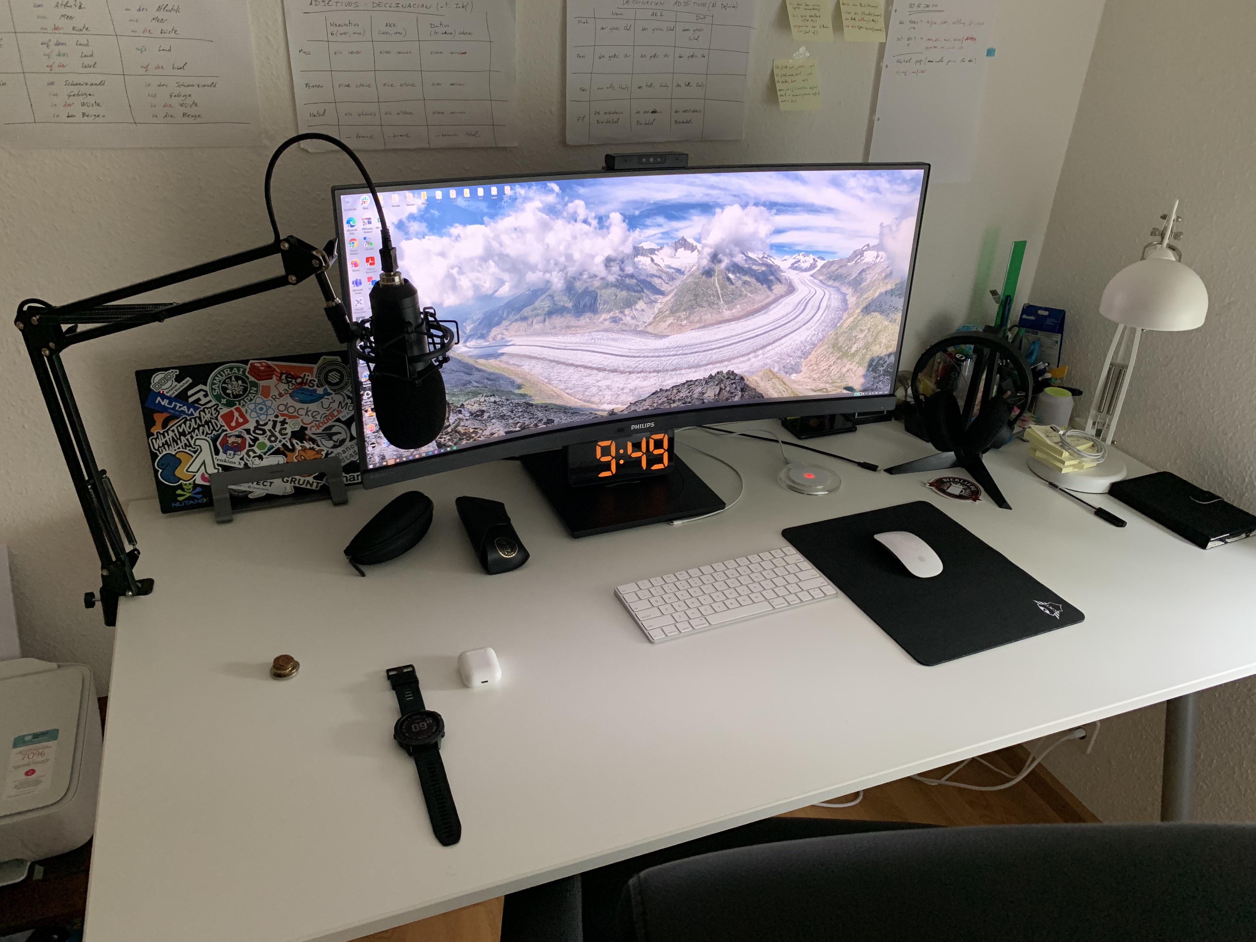 Home office setup | Scrolller