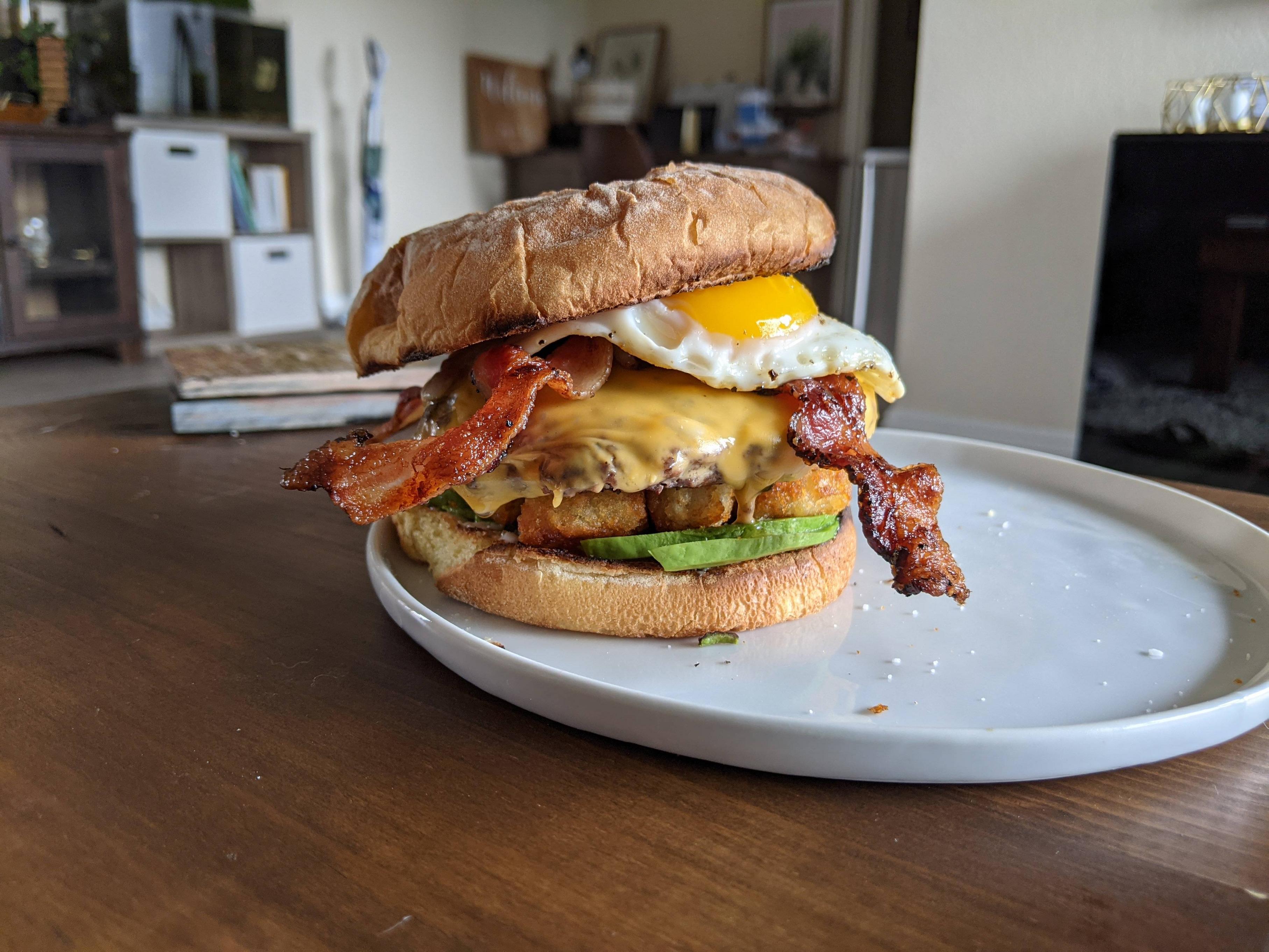 Homemade Breakfast Burger | Scrolller