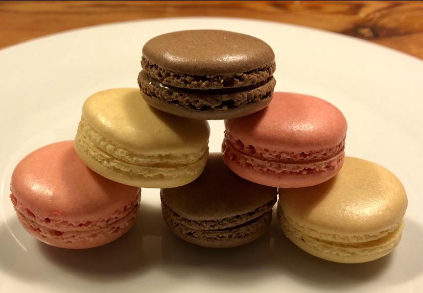 Homemade French Macarons 💜 | Scrolller