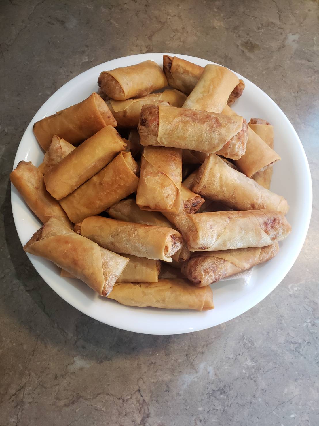 Homemade Fried Spring Rolls | Scrolller