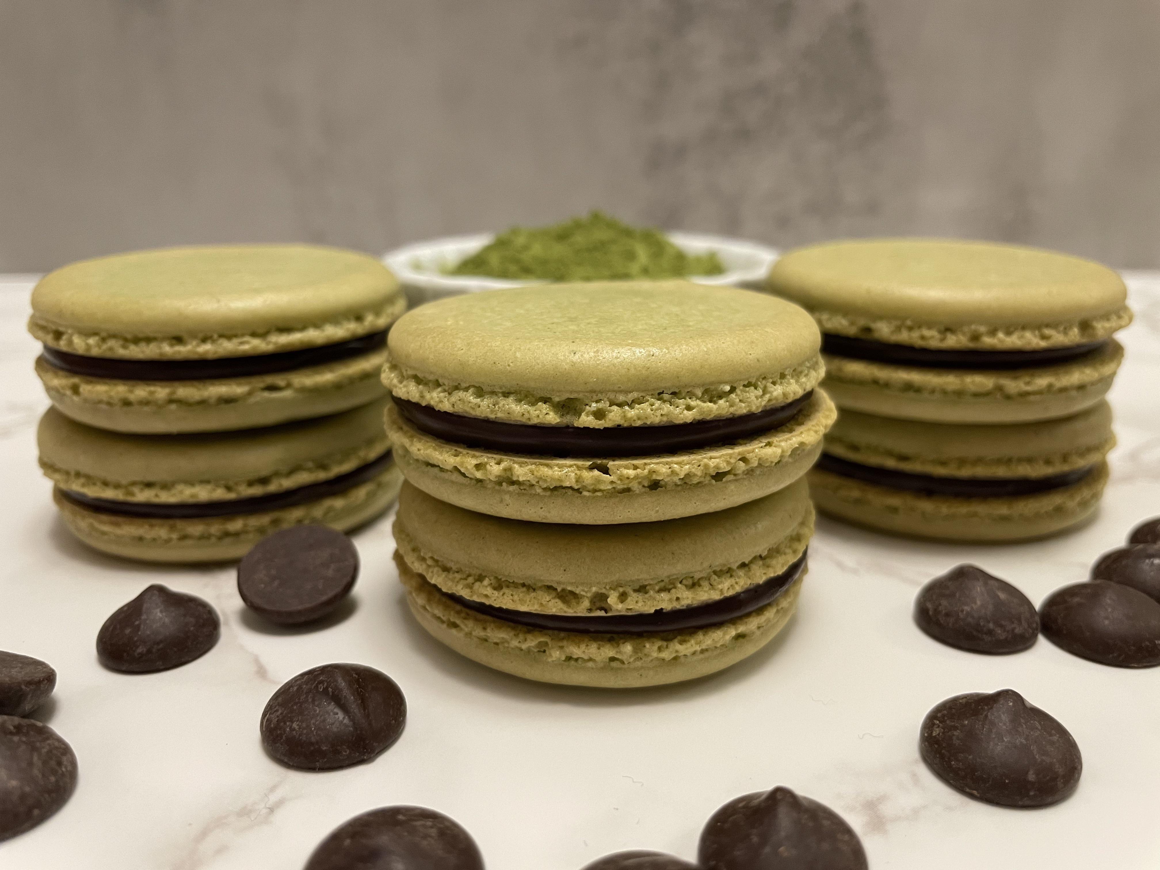 [Homemade] Matcha and dark chocolate macarons | Scrolller