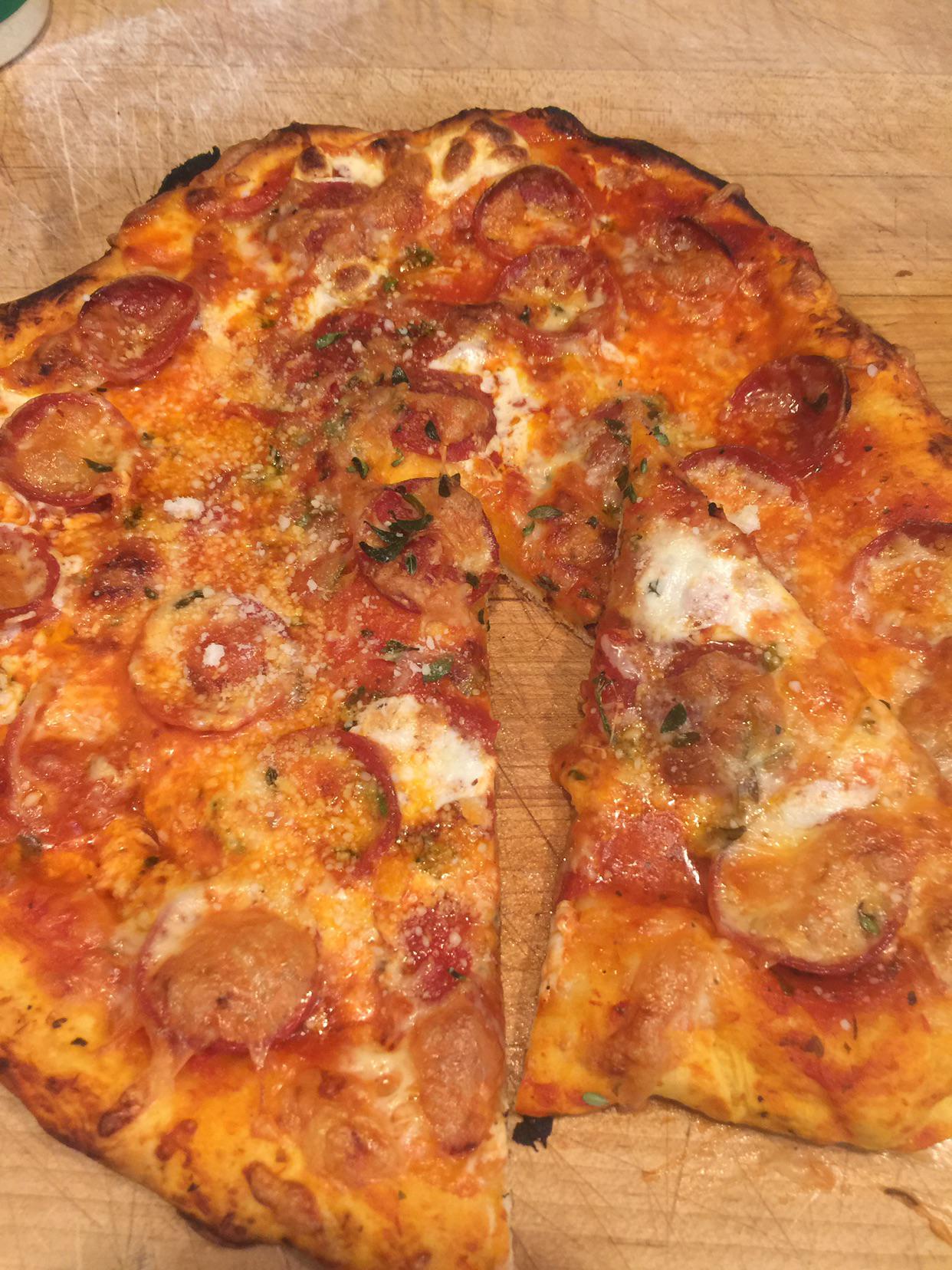 [Homemade] Pepperoni pizza | Scrolller