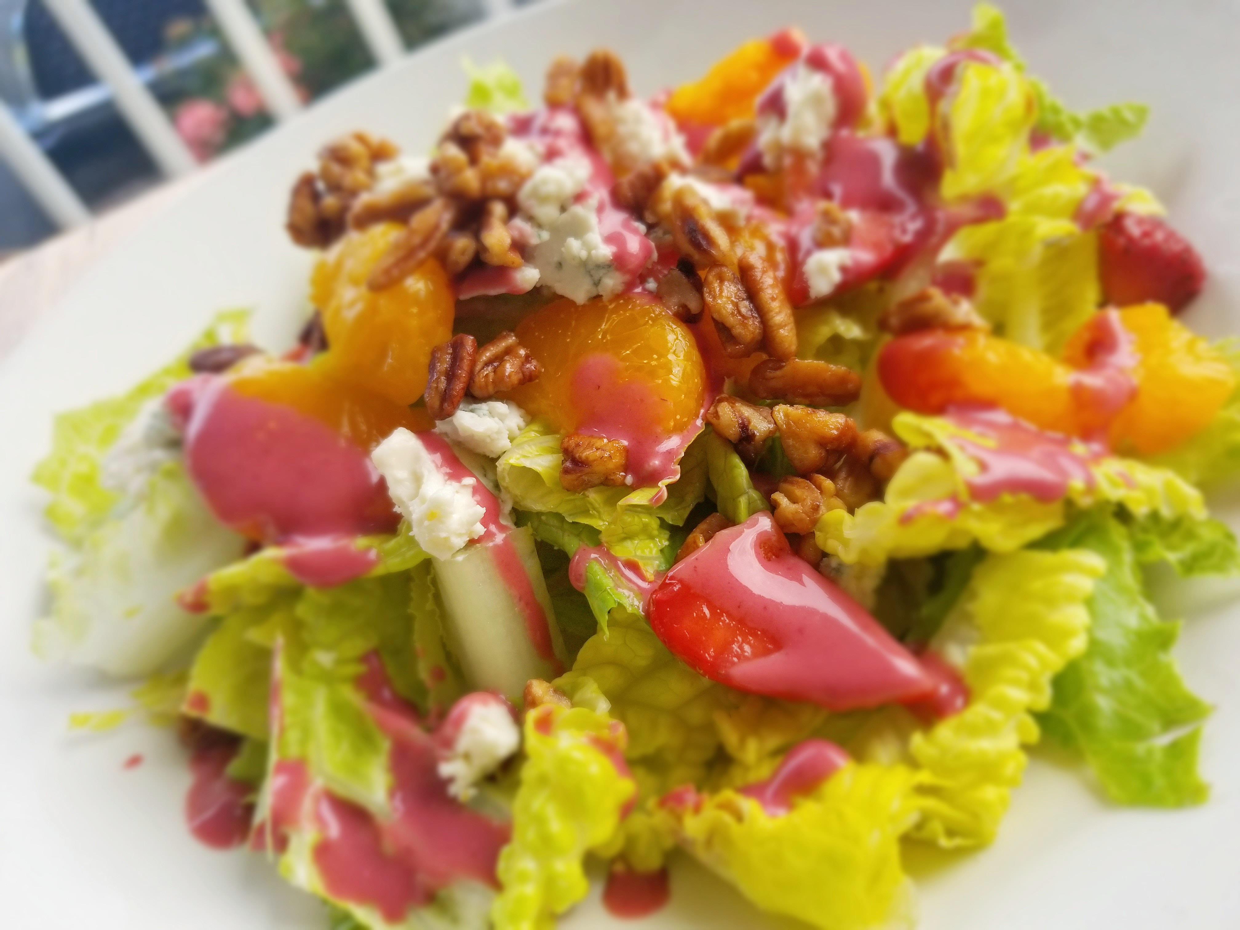 Homemade summer salad | Scrolller