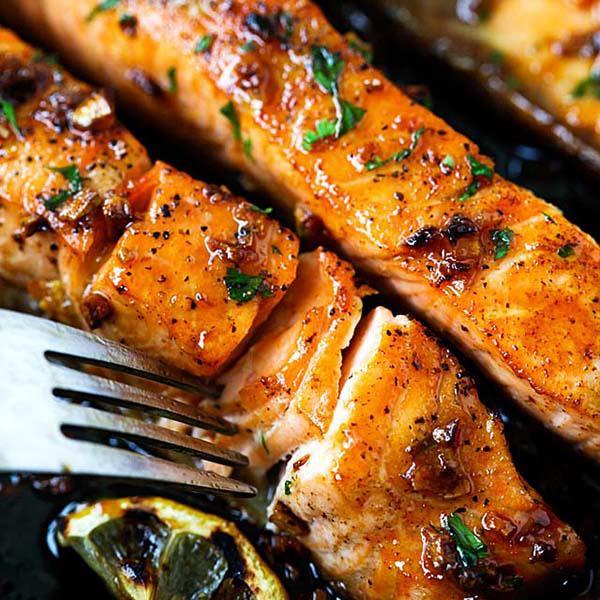 Honey Garlic Butter Baked Salmon | Scrolller