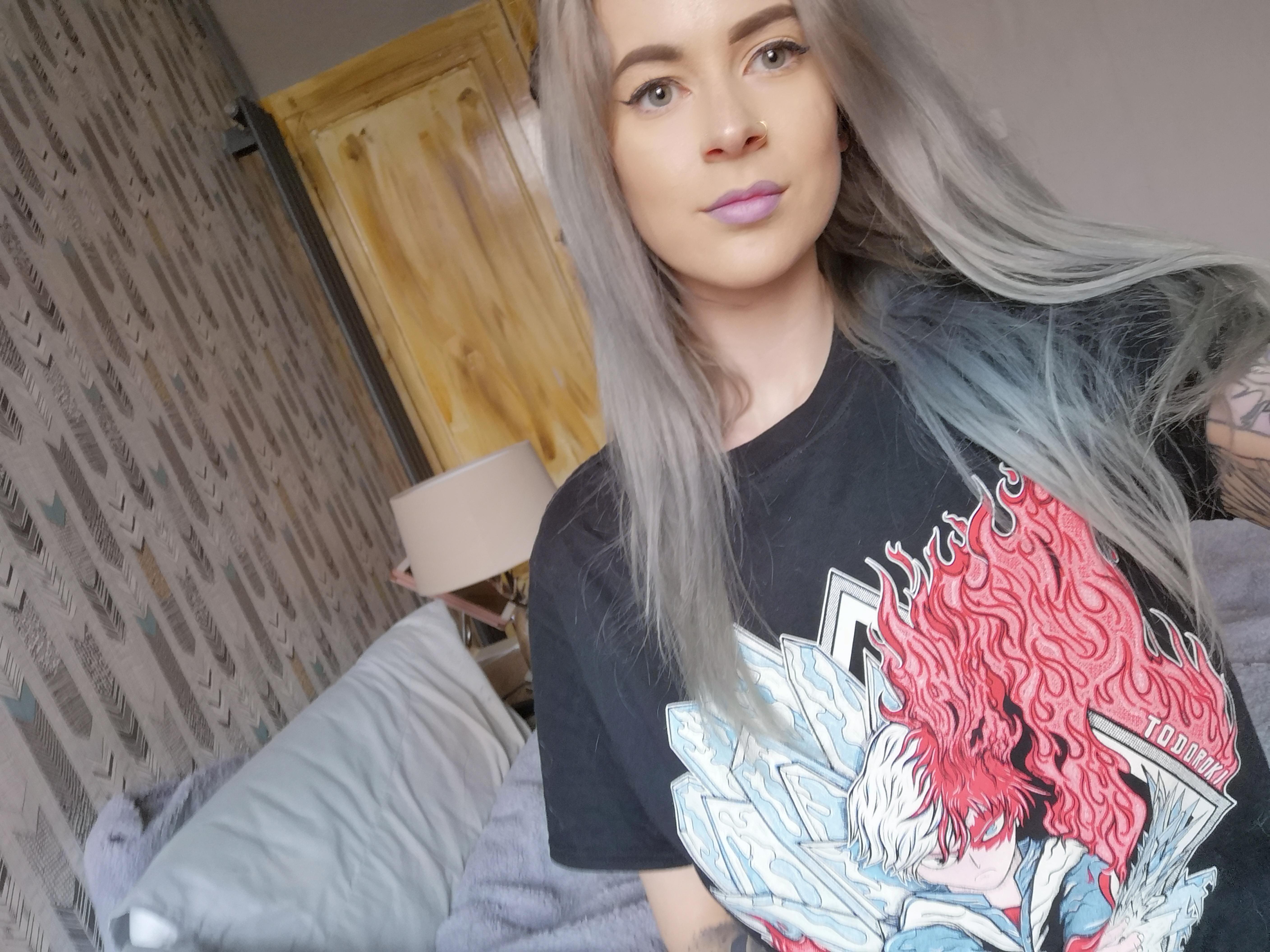 Hope Im Cute Enough Scrolller