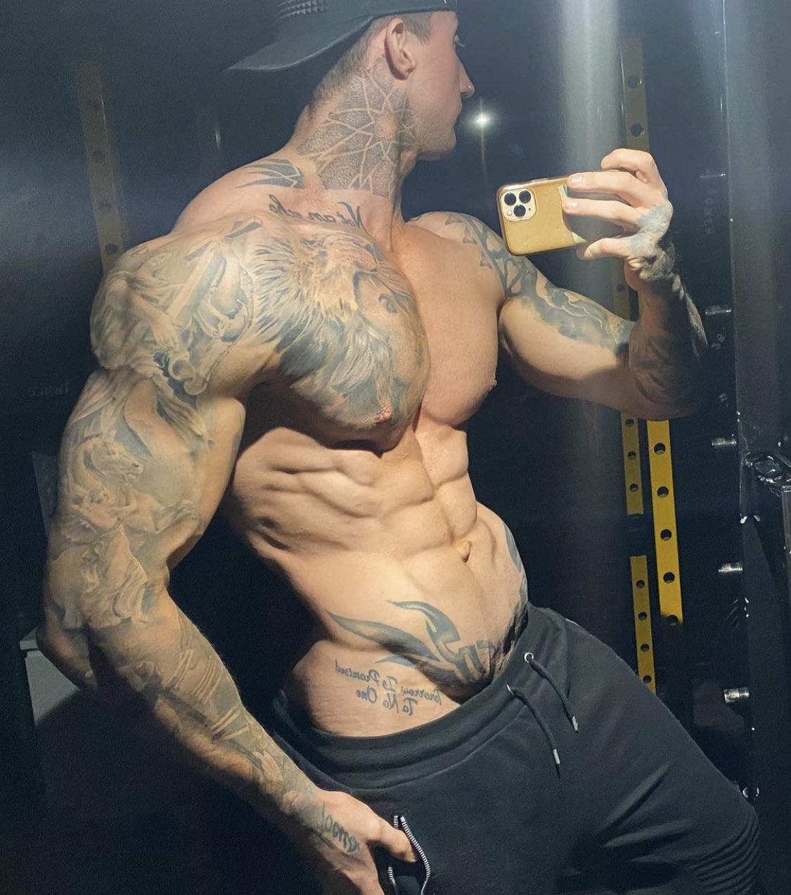 Hope you like me big and tattooed | Scrolller