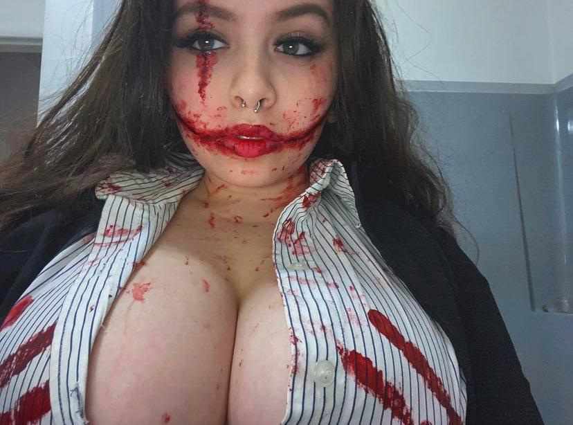 Horror makeup 🔪🩸 | Scrolller