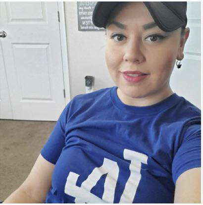 Hot Aunt | Scrolller