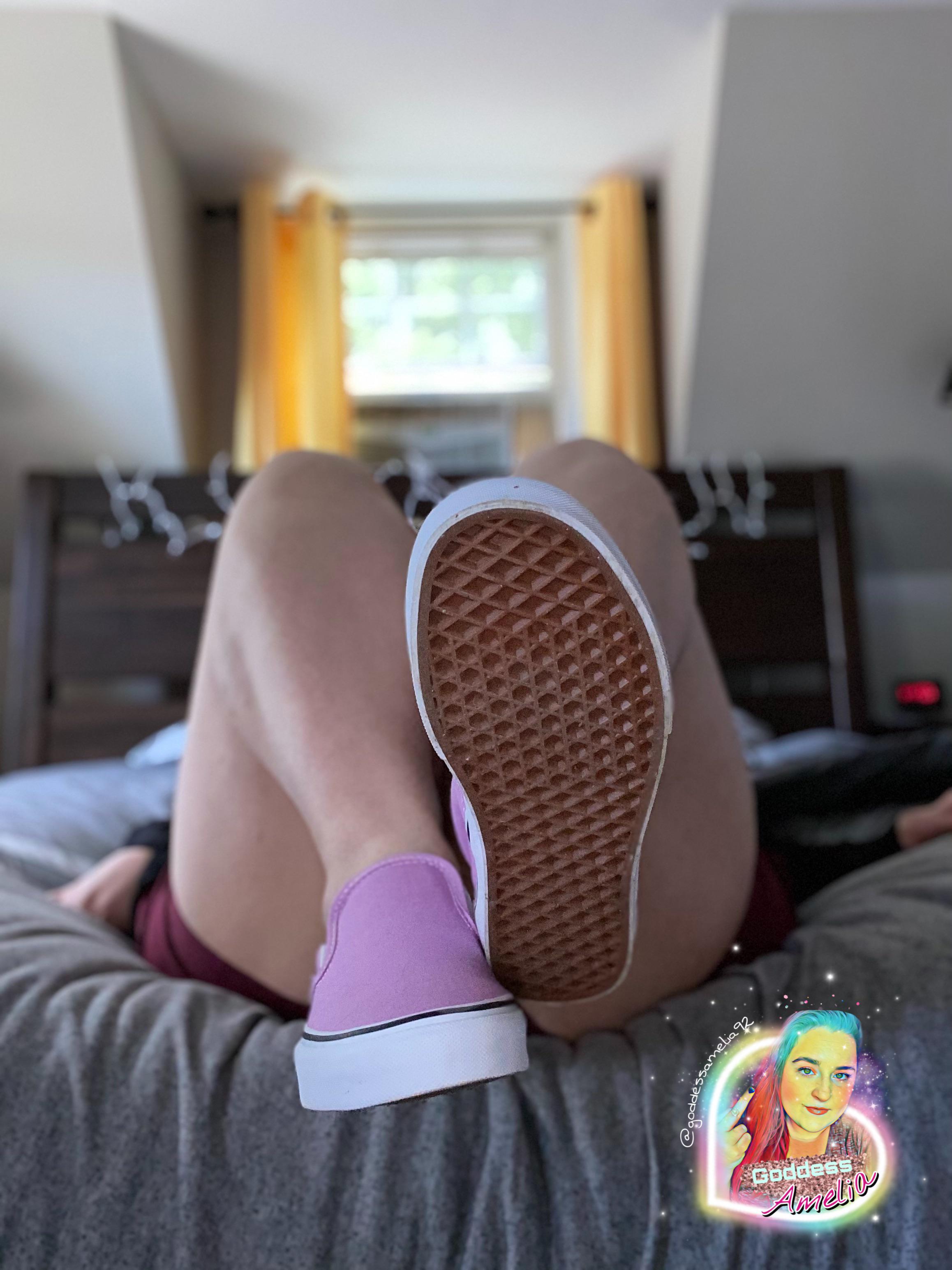 Hot girls wear Vans. Would you place your forehead underneath My pair or lick the bottom clean ...