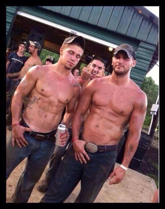 “Hot redneck dudes” ... | Scrolller